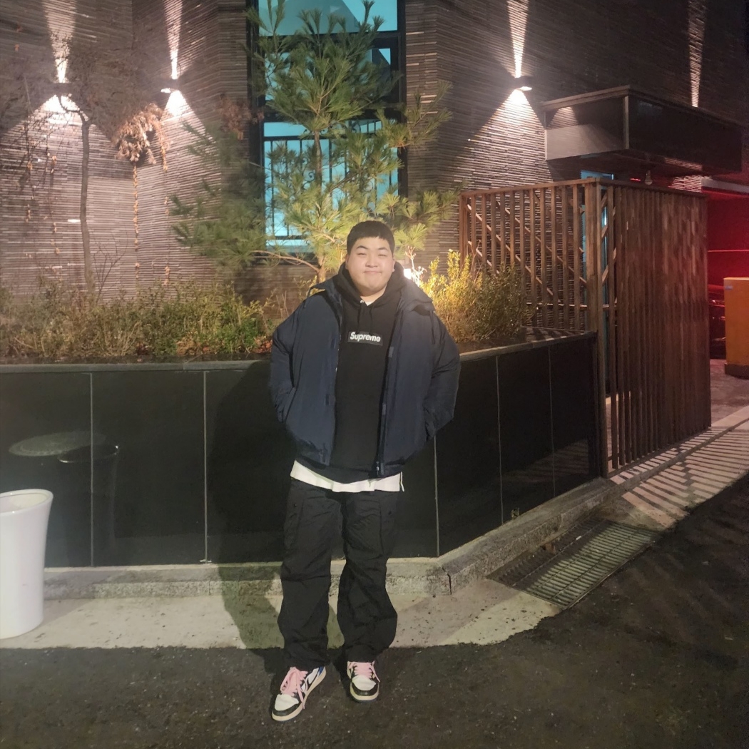 힝또니 (@kdh_9610) 님의 게시물 | KREAM