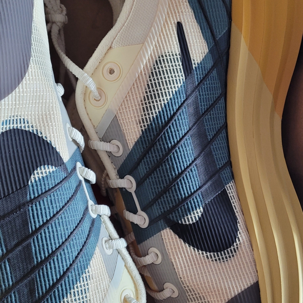 푹신푹신 | KREAM