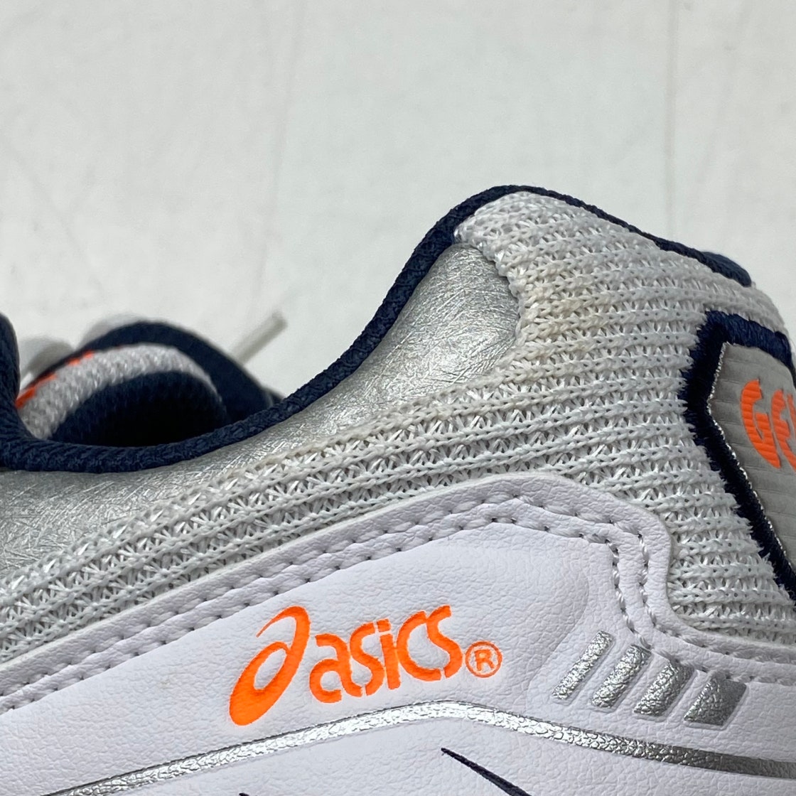 (W) 아식스 젤 1090 화이트 미드나잇 | KREAM