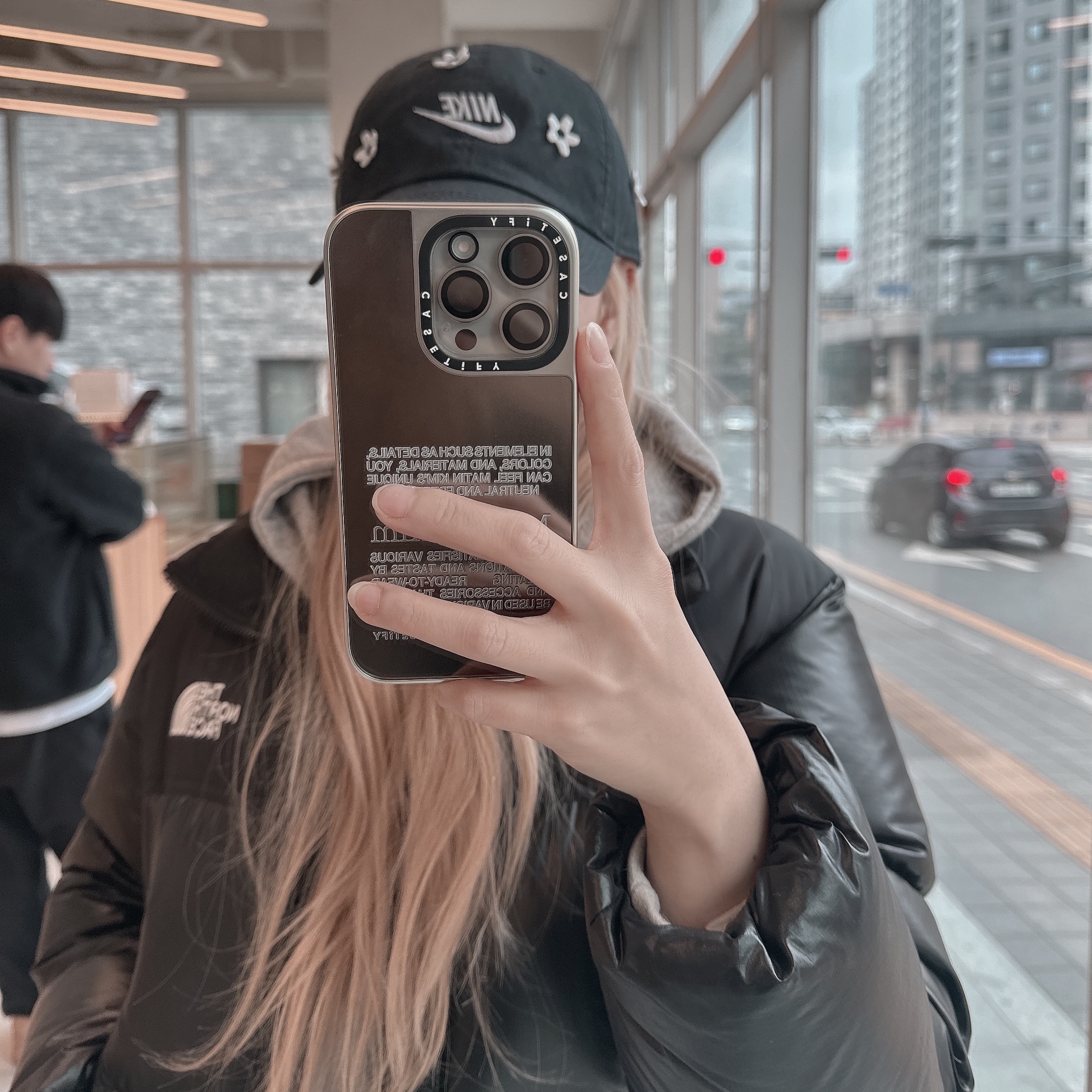 실물이더예쁨🫶🏻 | KREAM