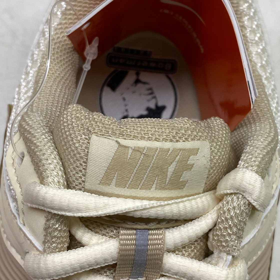 (W) 나이키 줌 보메로 5 페일 아이보리 샌드드리프트 | KREAM