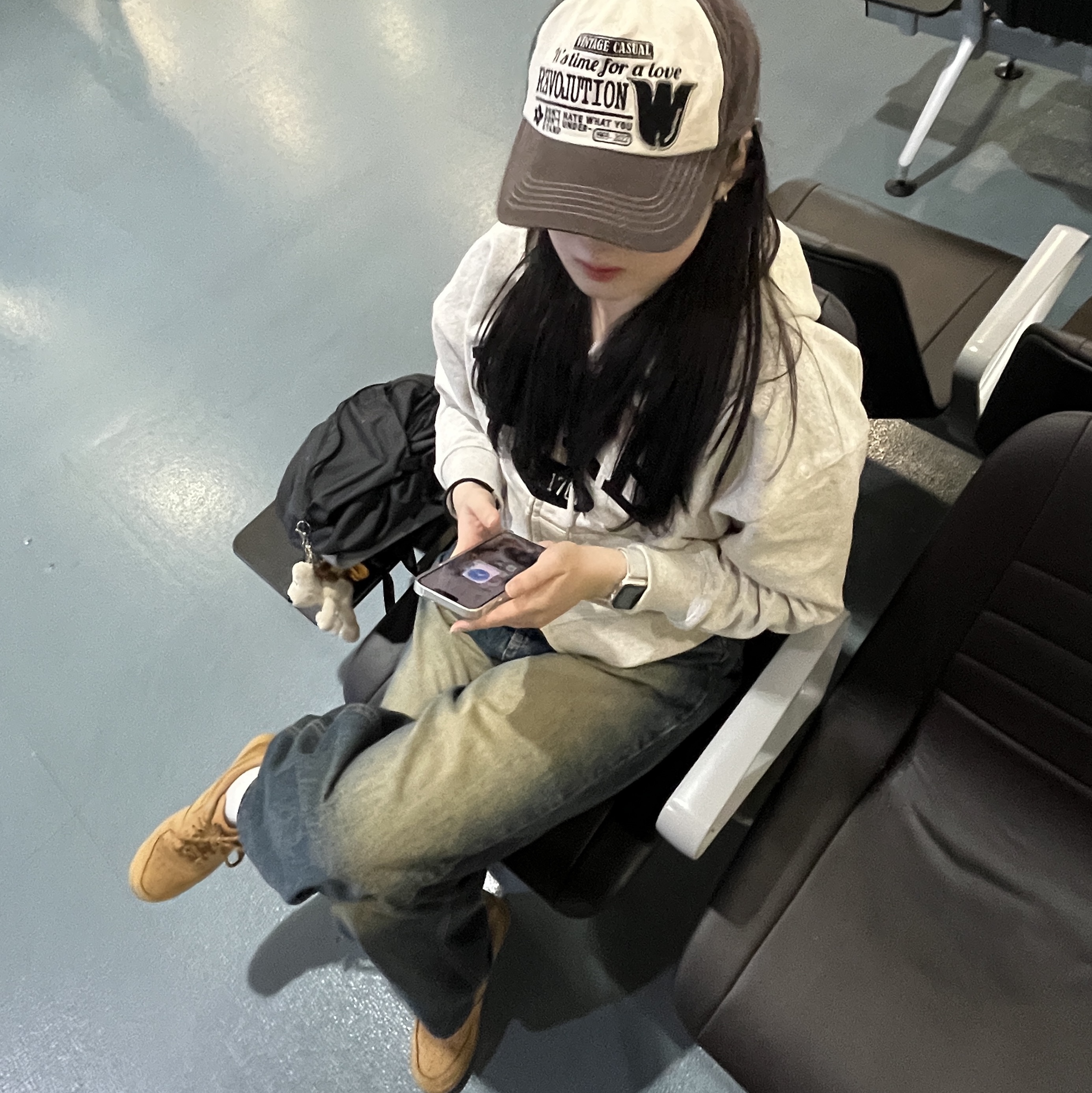 지니야 (@9giniya) 님의 게시물 | KREAM