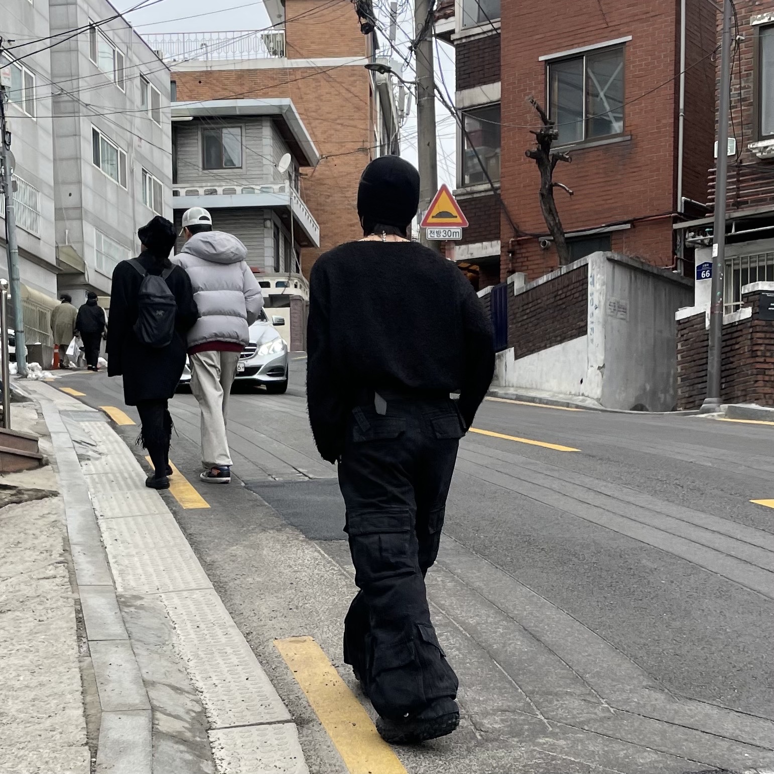 unknown (@nyangnyangp...) 님의 게시물 | KREAM