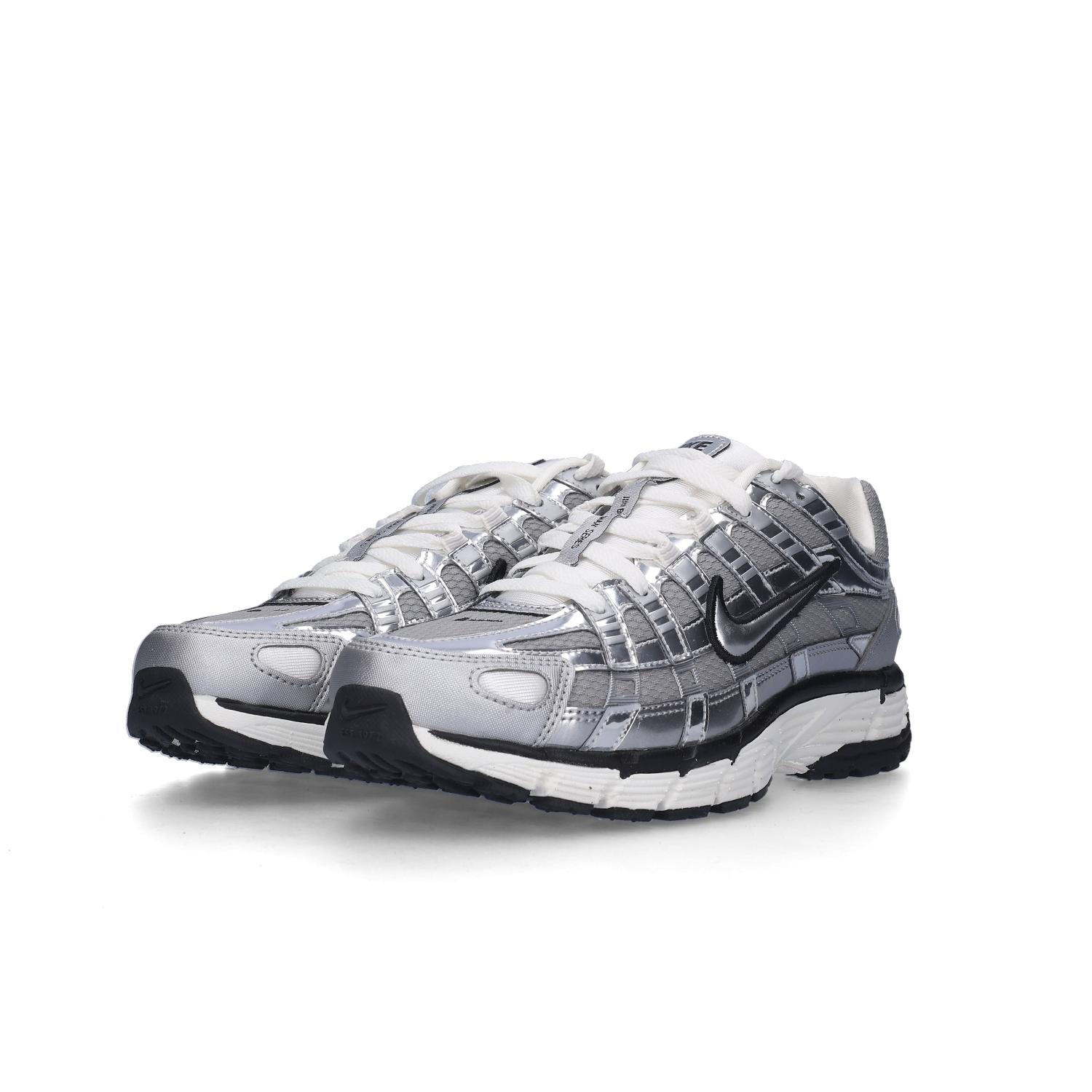 나이키 P-6000 메탈릭 실버 | KREAM