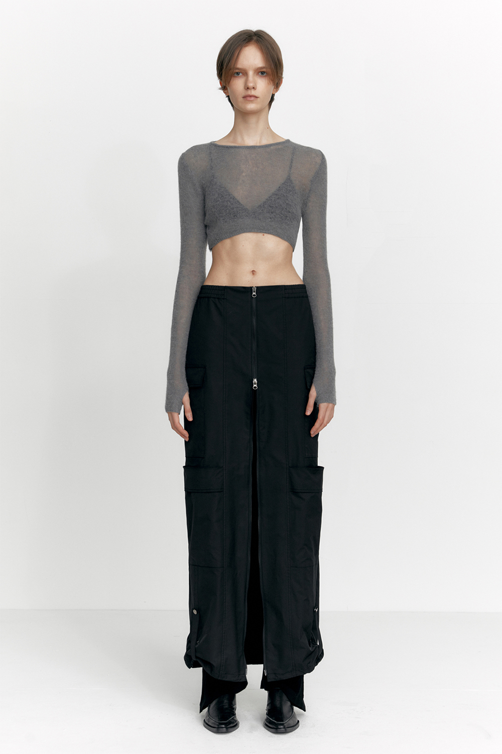 스튜디오테이블 집업 포켓 롱 스커트 블랙 | STUDIOTABLE | KREAM