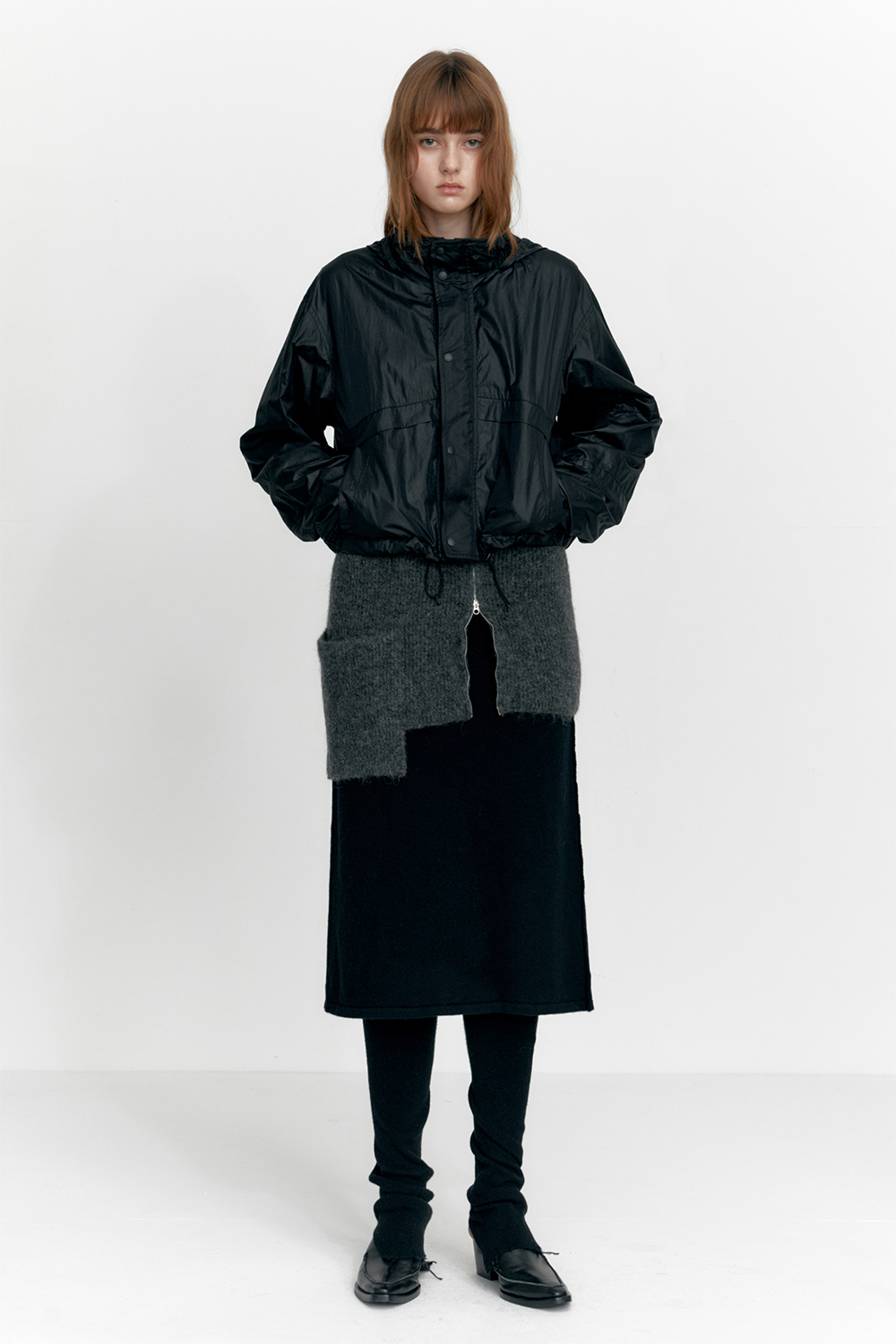 스튜디오테이블 지퍼 랩 니트 챠콜 | STUDIOTABLE | KREAM