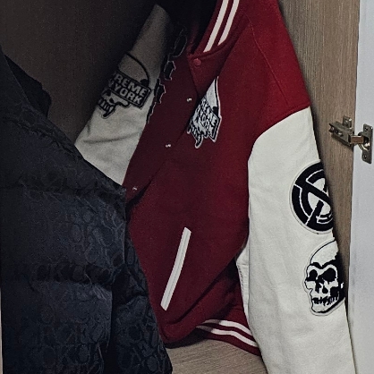 으응응응응으 (@pynebx) 님의 게시물 | KREAM