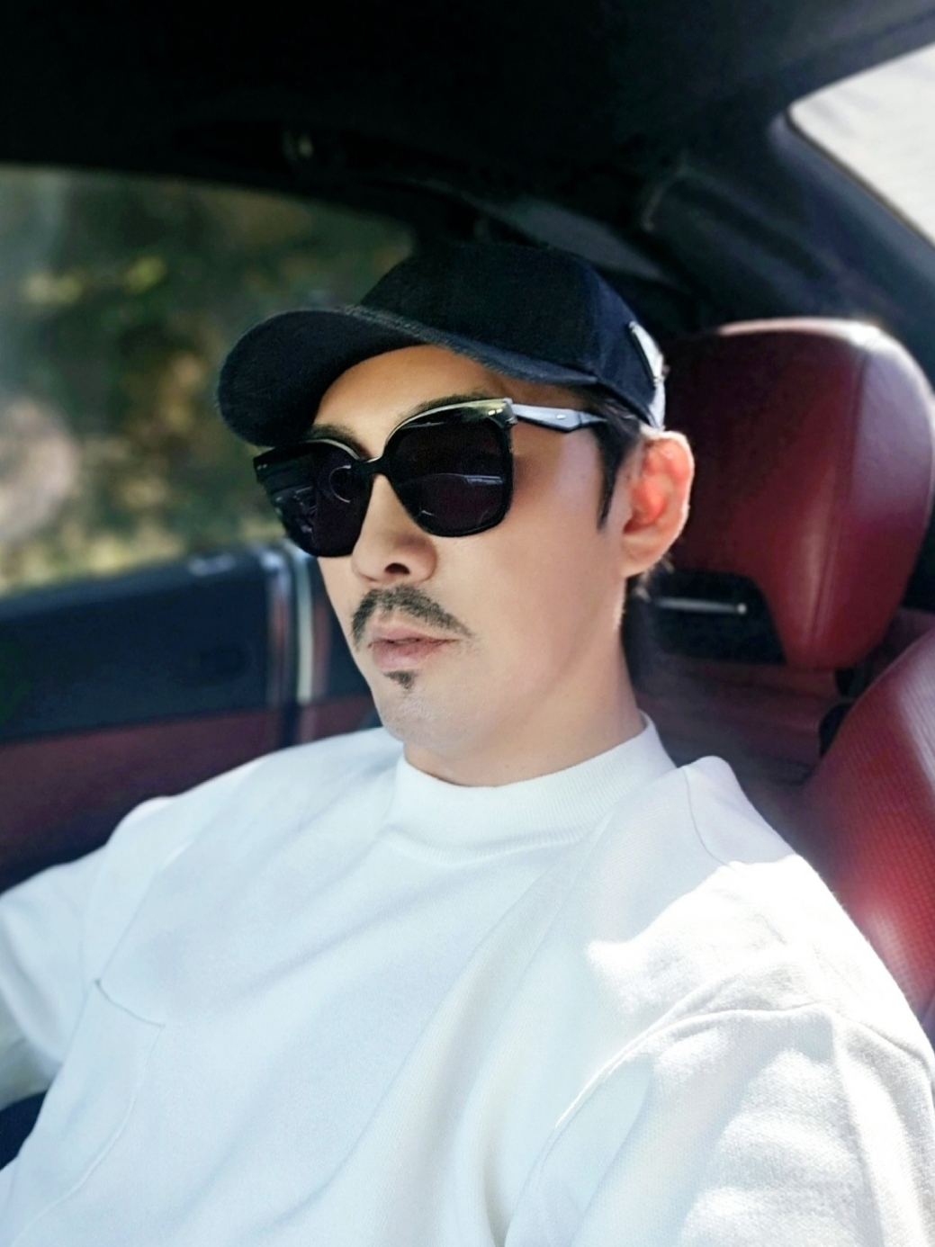 김 현 (@hyunad) 님의 게시물 | KREAM