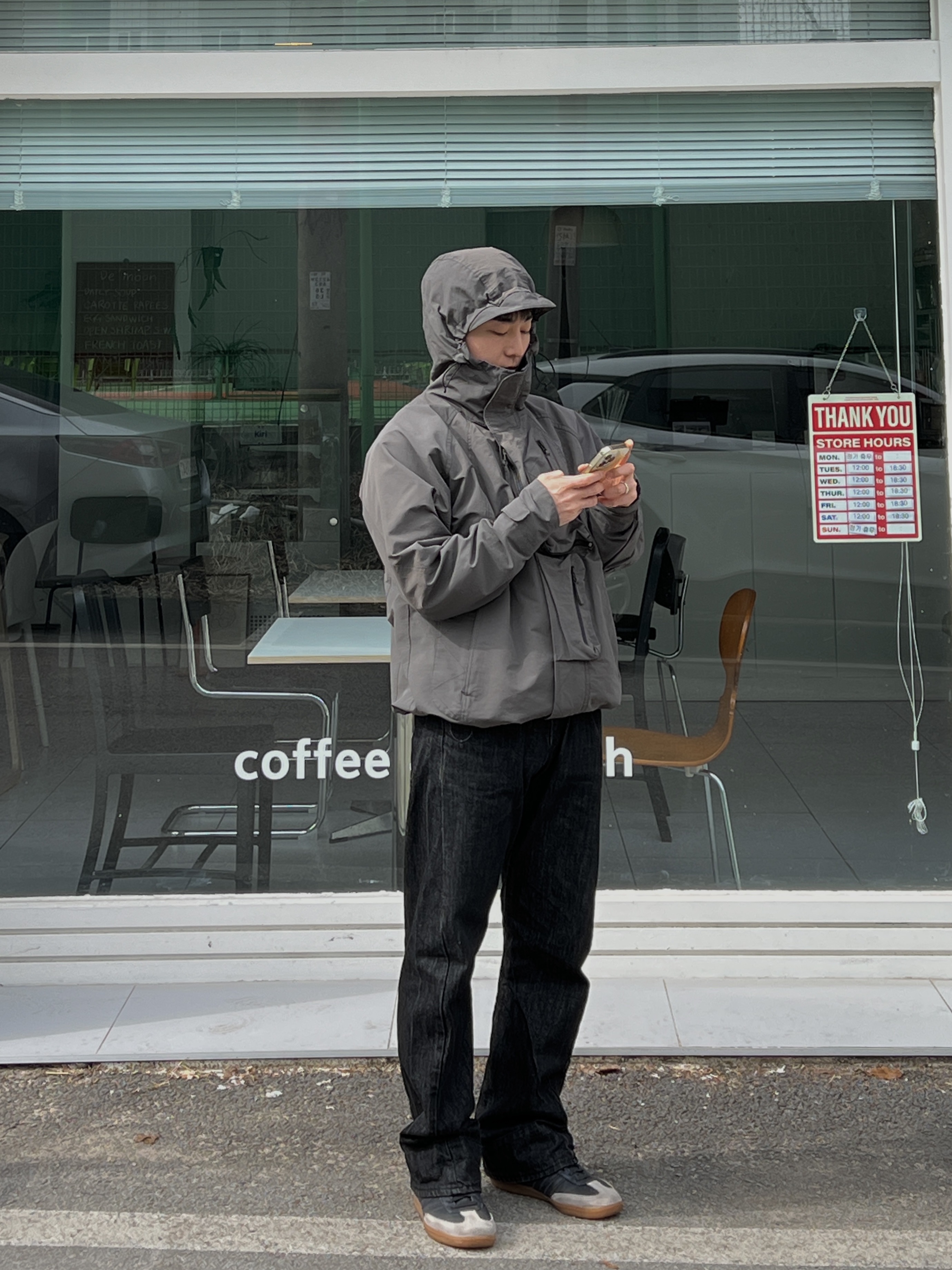 Undermycar casual | KREAM