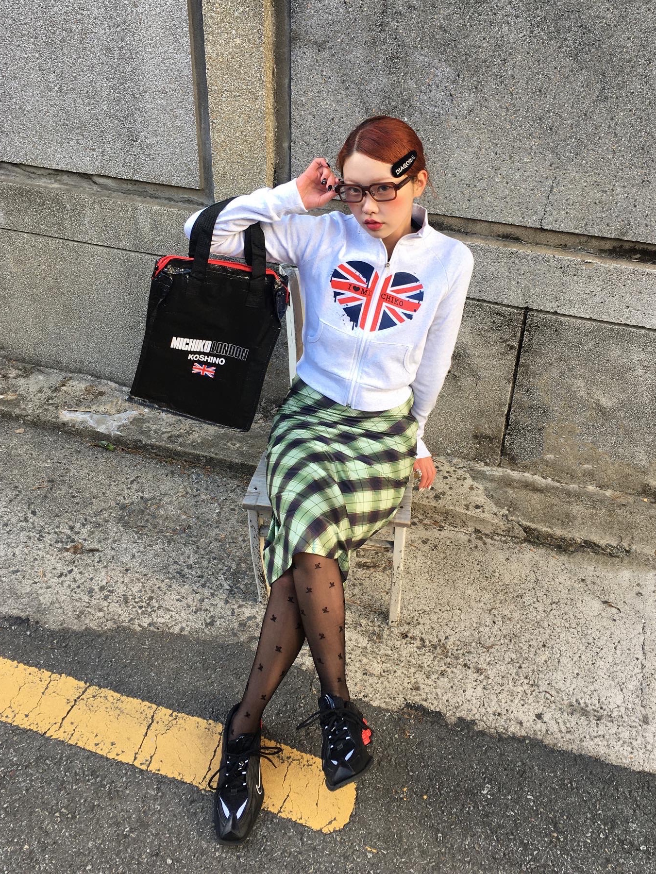 GEEK CHIC LOOK👁👁🖤 | KREAM