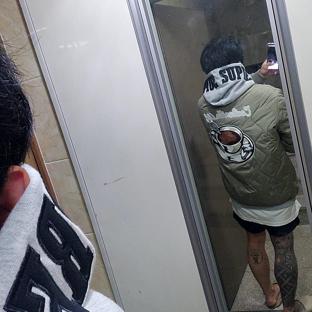 dog37667gm (@green_papa) 님의 게시물 | KREAM