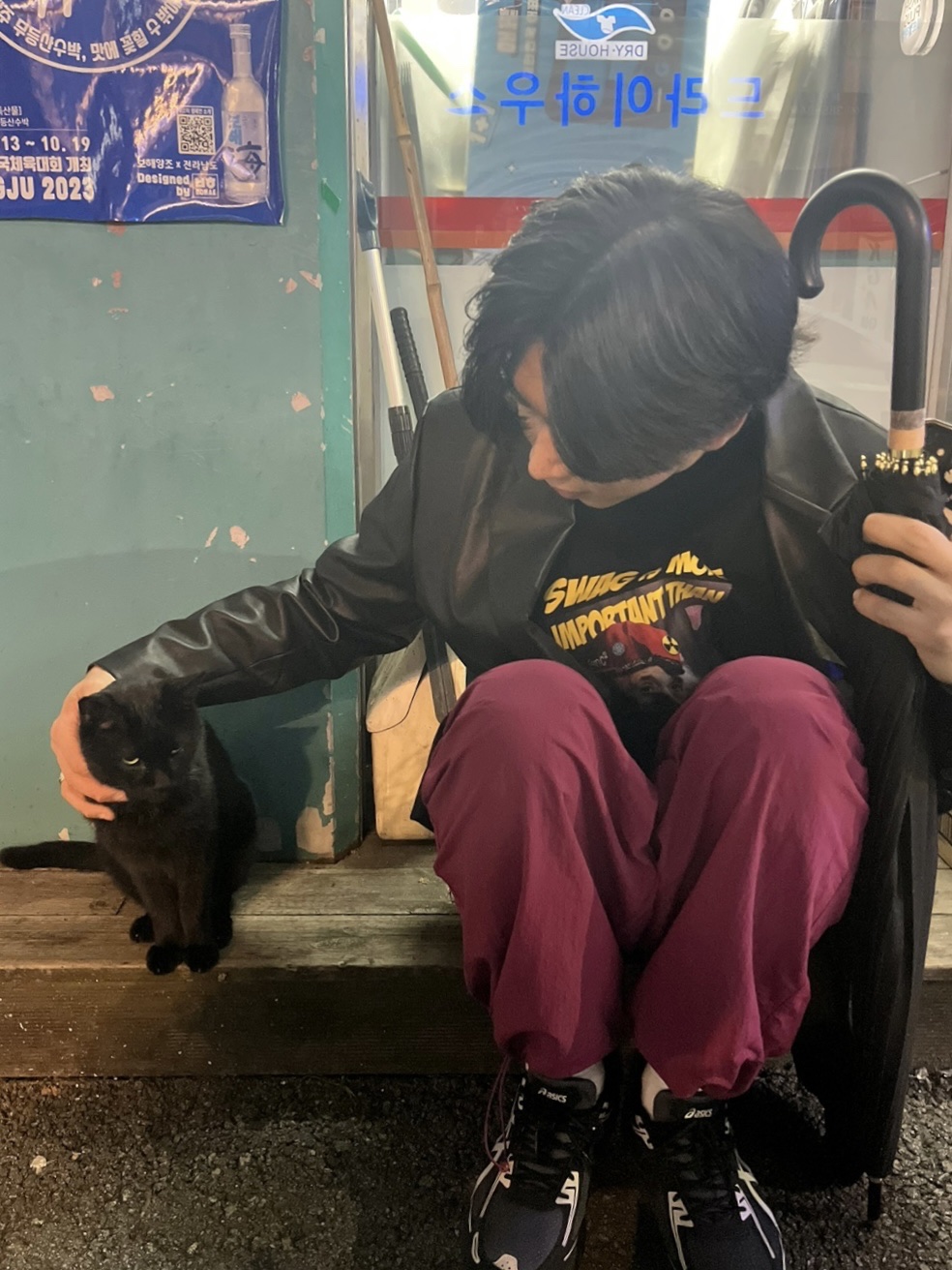 CHA (@c_1101) 님의 게시물 | KREAM