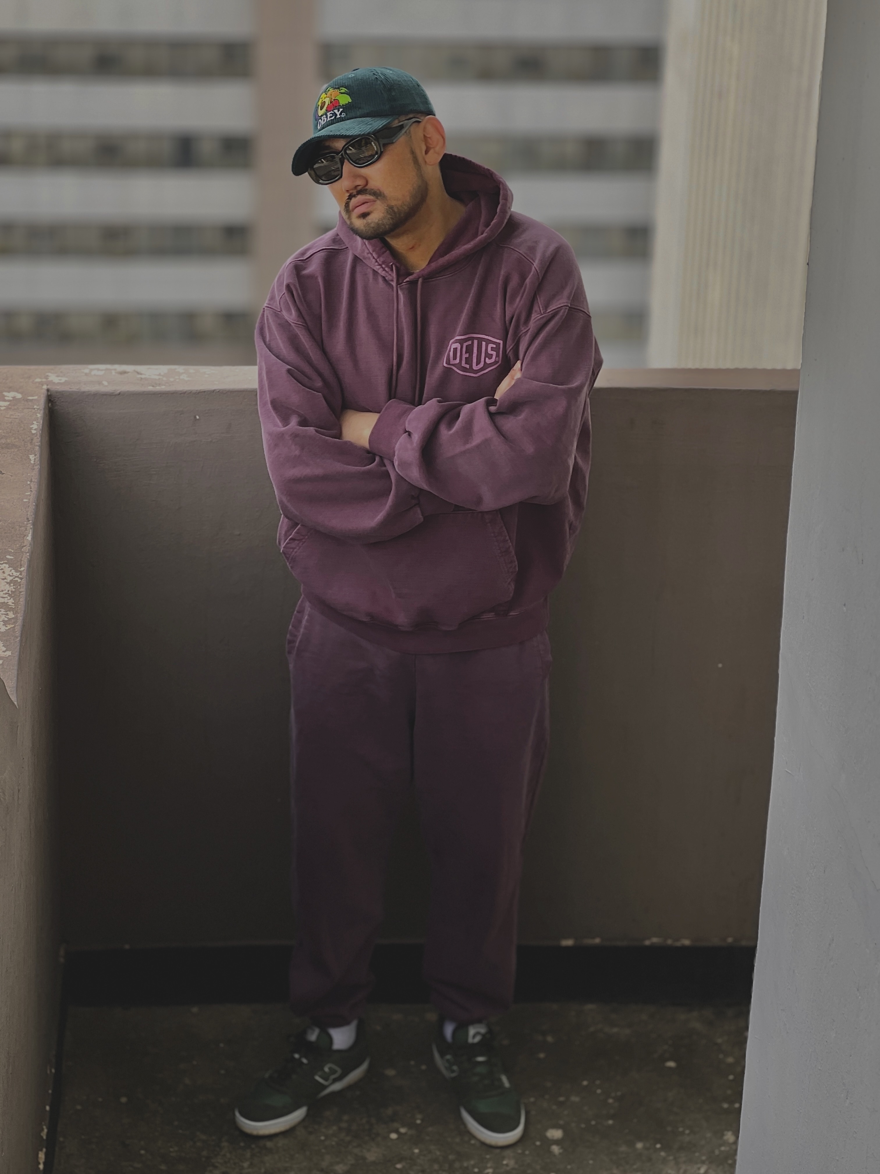 뉴발란스 550 & 데우스 스웻셋엄 | KREAM