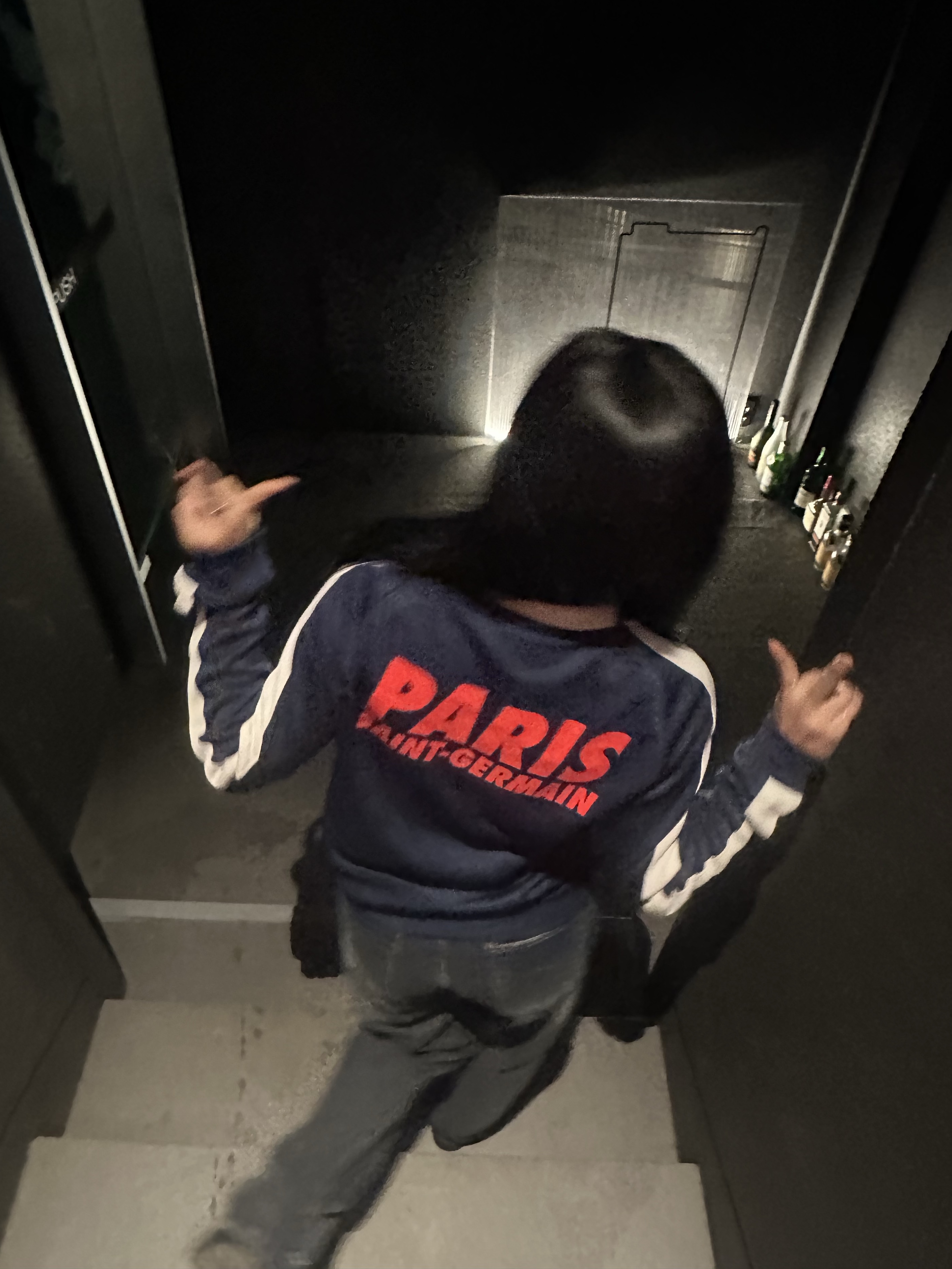 서삐 (@sssss_yyyyy) 님의 게시물 | KREAM