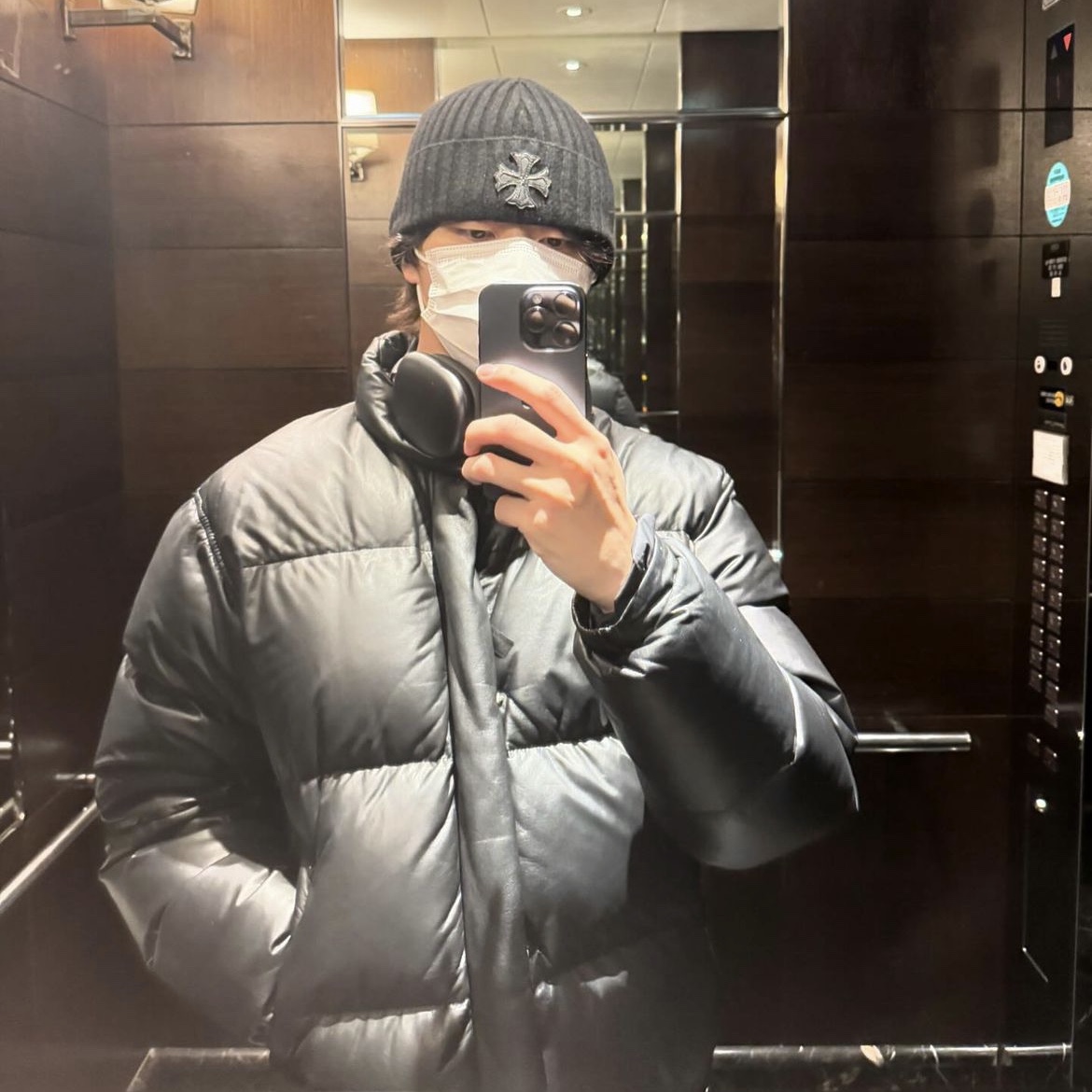 #박서준사복 해시태그 STYLE | KREAM