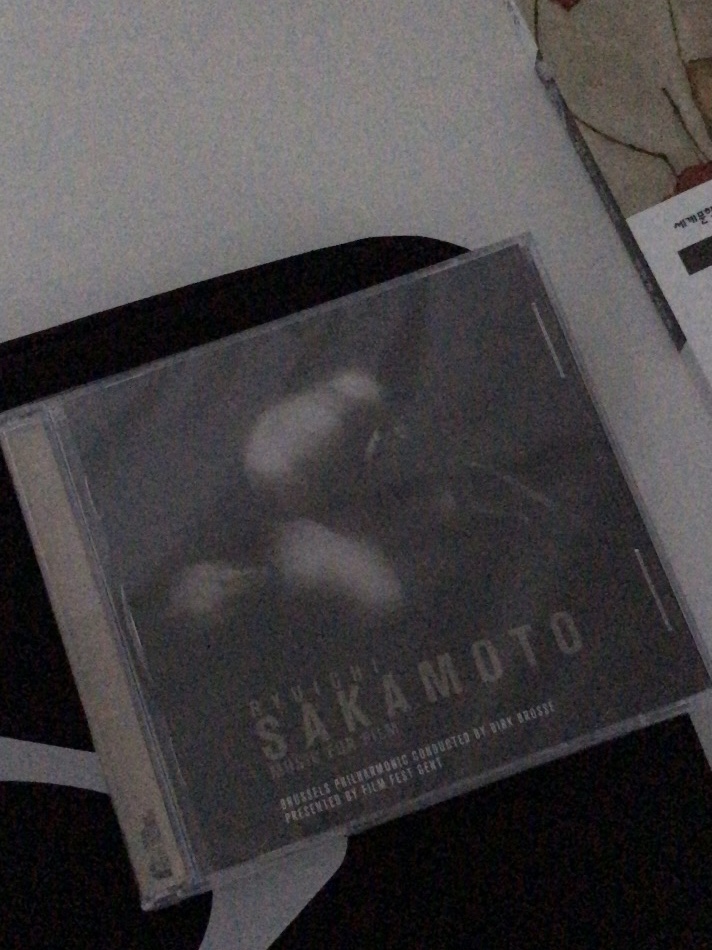 minchozzua (@cfubs8) 님의 게시물 | KREAM