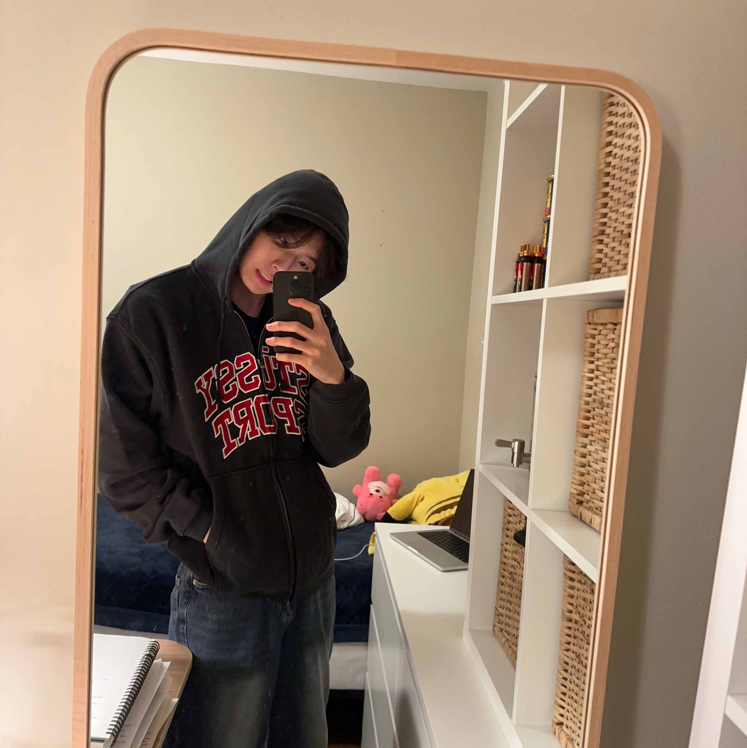 Justin Choi (@justinchoiujin) 님의 게시물 | KREAM