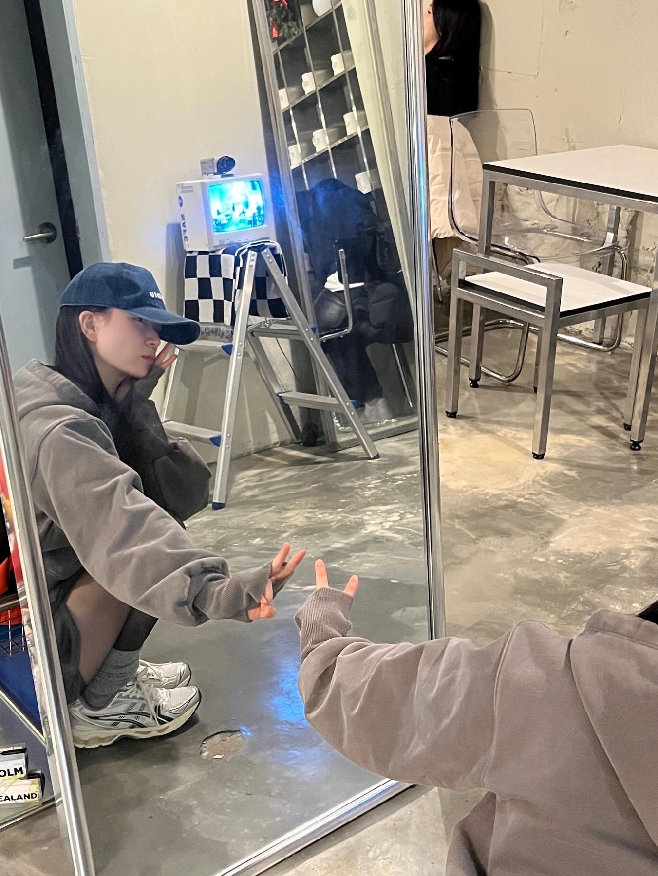 슬🐰 (@seuru) 님의 게시물 | KREAM