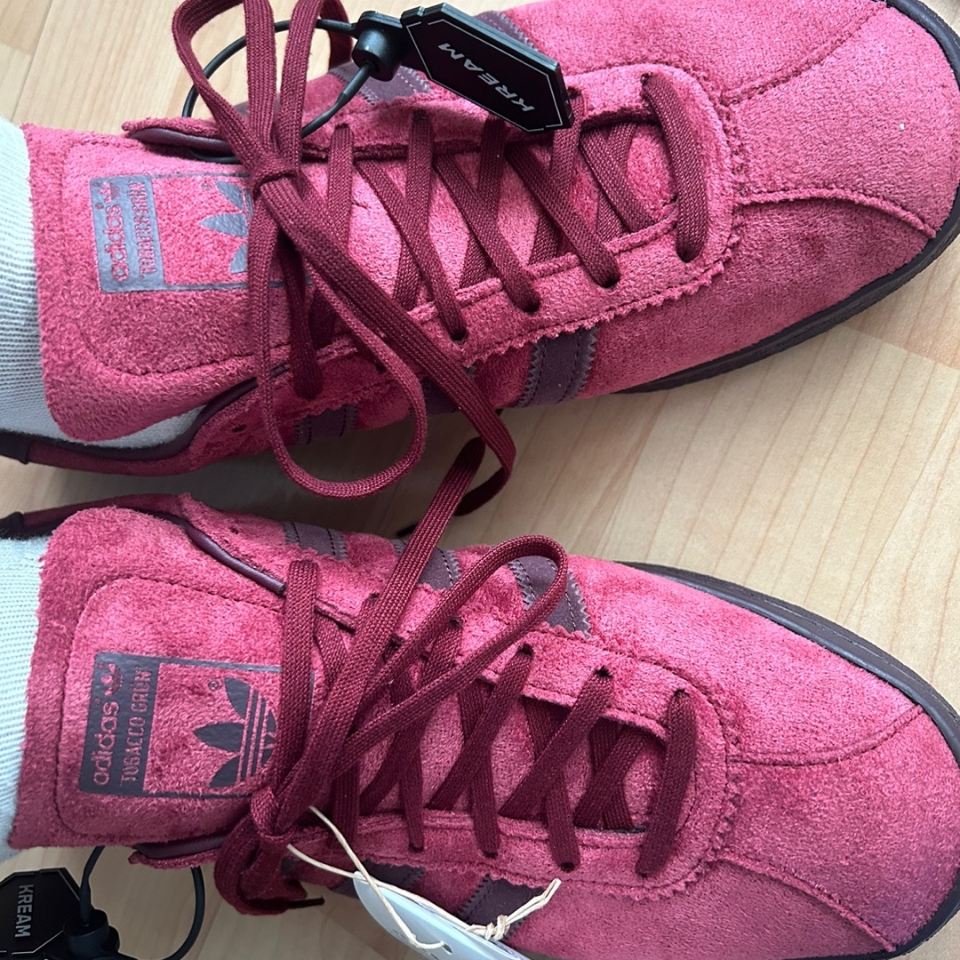 shgkfla0708 (@sdfggh) 님의 게시물 | KREAM