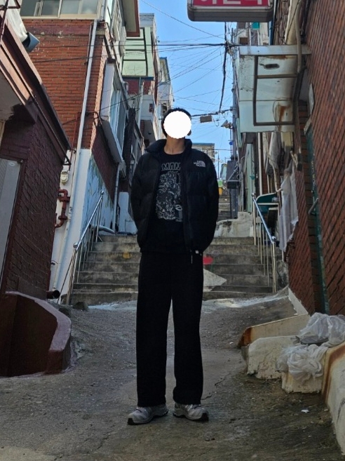 (@4onfr8rf) 님의 게시물 | KREAM