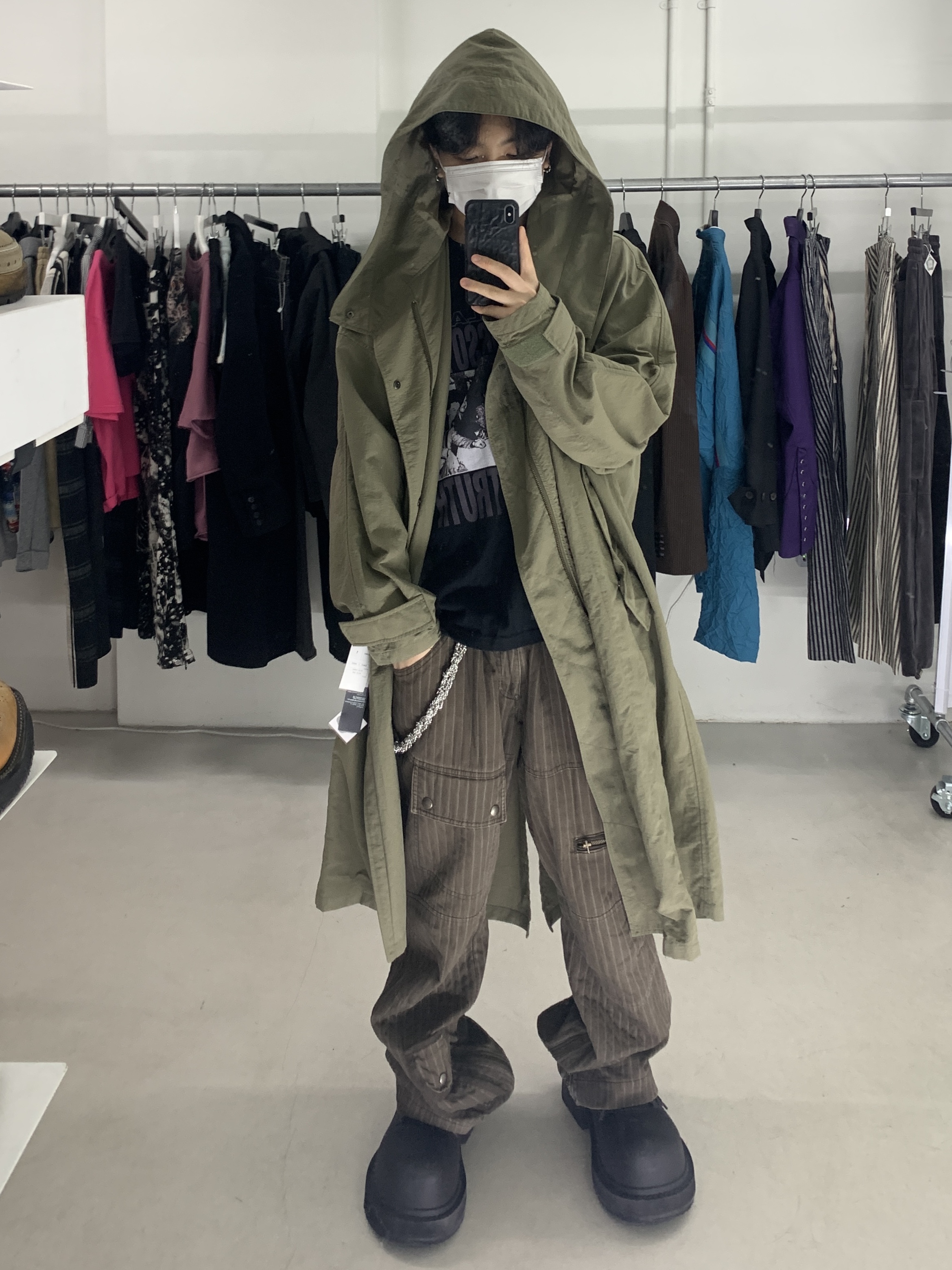 최성근 (@indigopunk) 님의 게시물 | KREAM