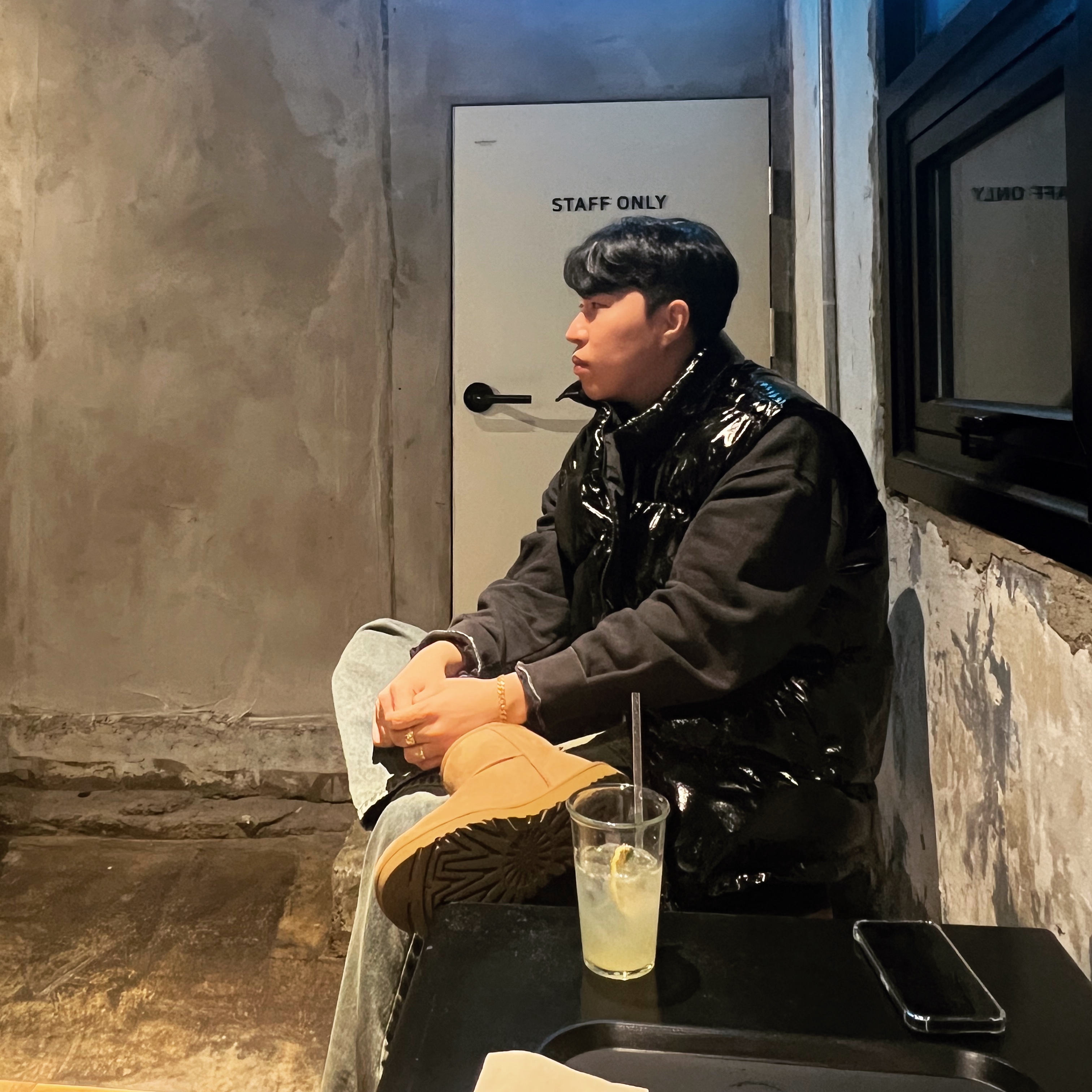 (@k.kkkhj) 님의 게시물 | KREAM