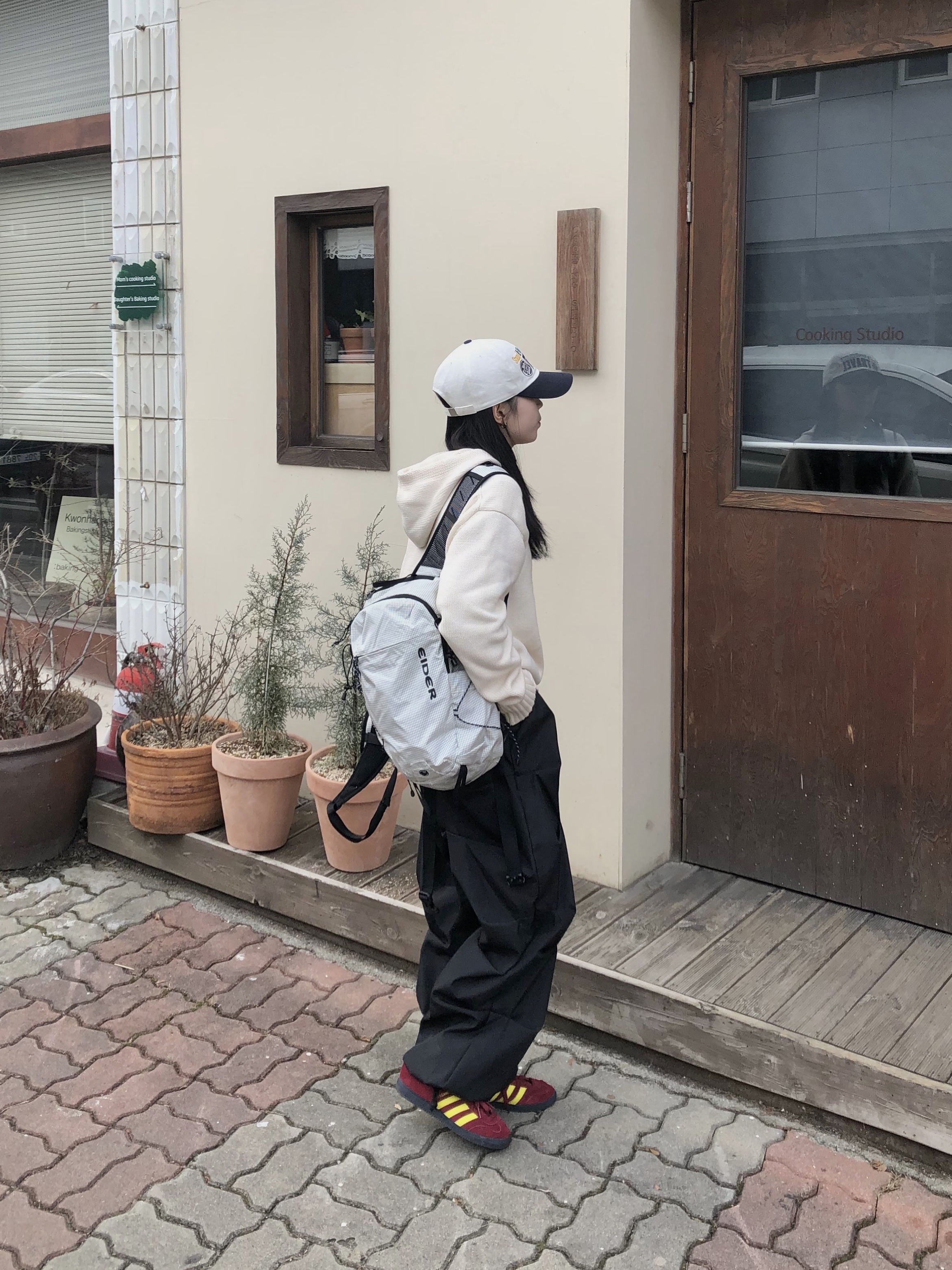 현주 (@05l15w) 님의 게시물 | KREAM