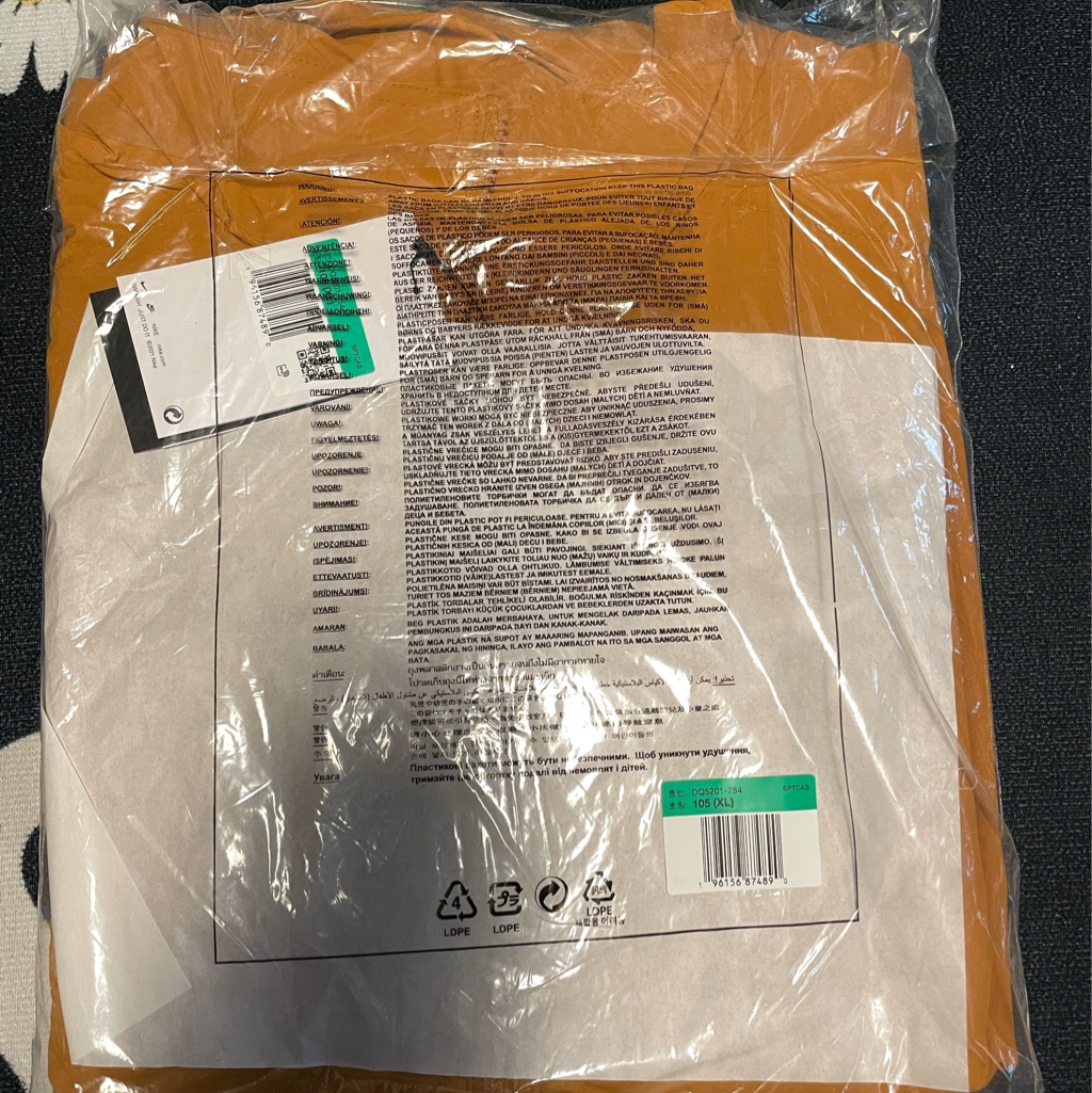 번개장터“@핒자” (@lee1978) 님의 게시물 | KREAM