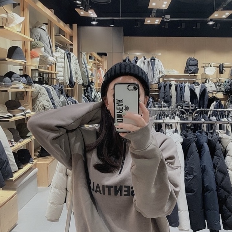 뇸뇸 (@mimisp) 님의 게시물 | KREAM