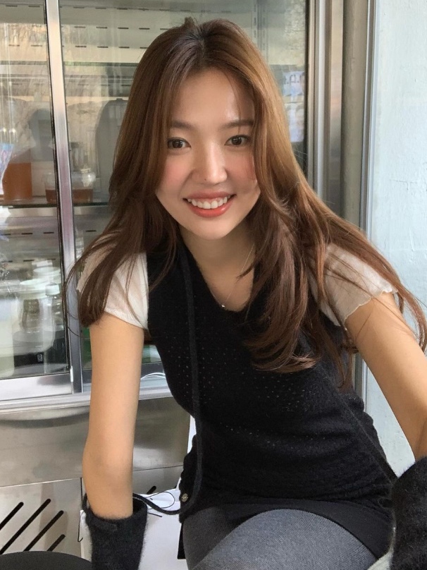 $ (@your_legacy) 님의 게시물 | KREAM