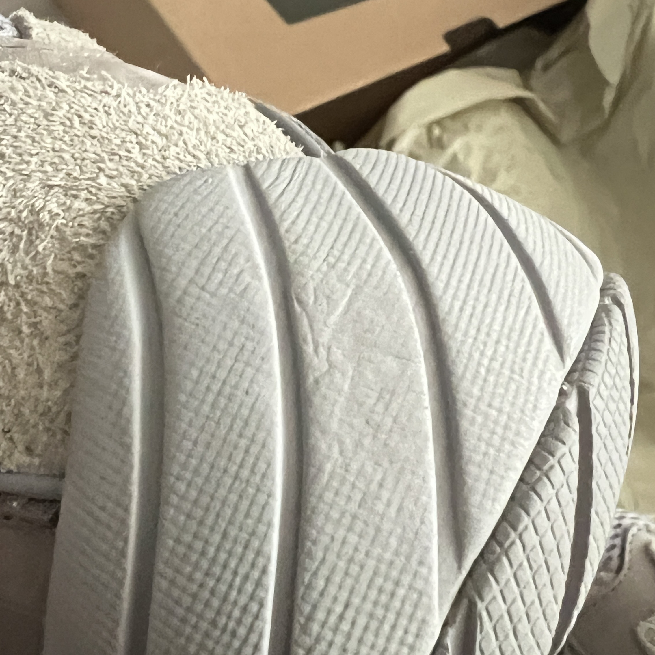 불량으로 반품 | KREAM