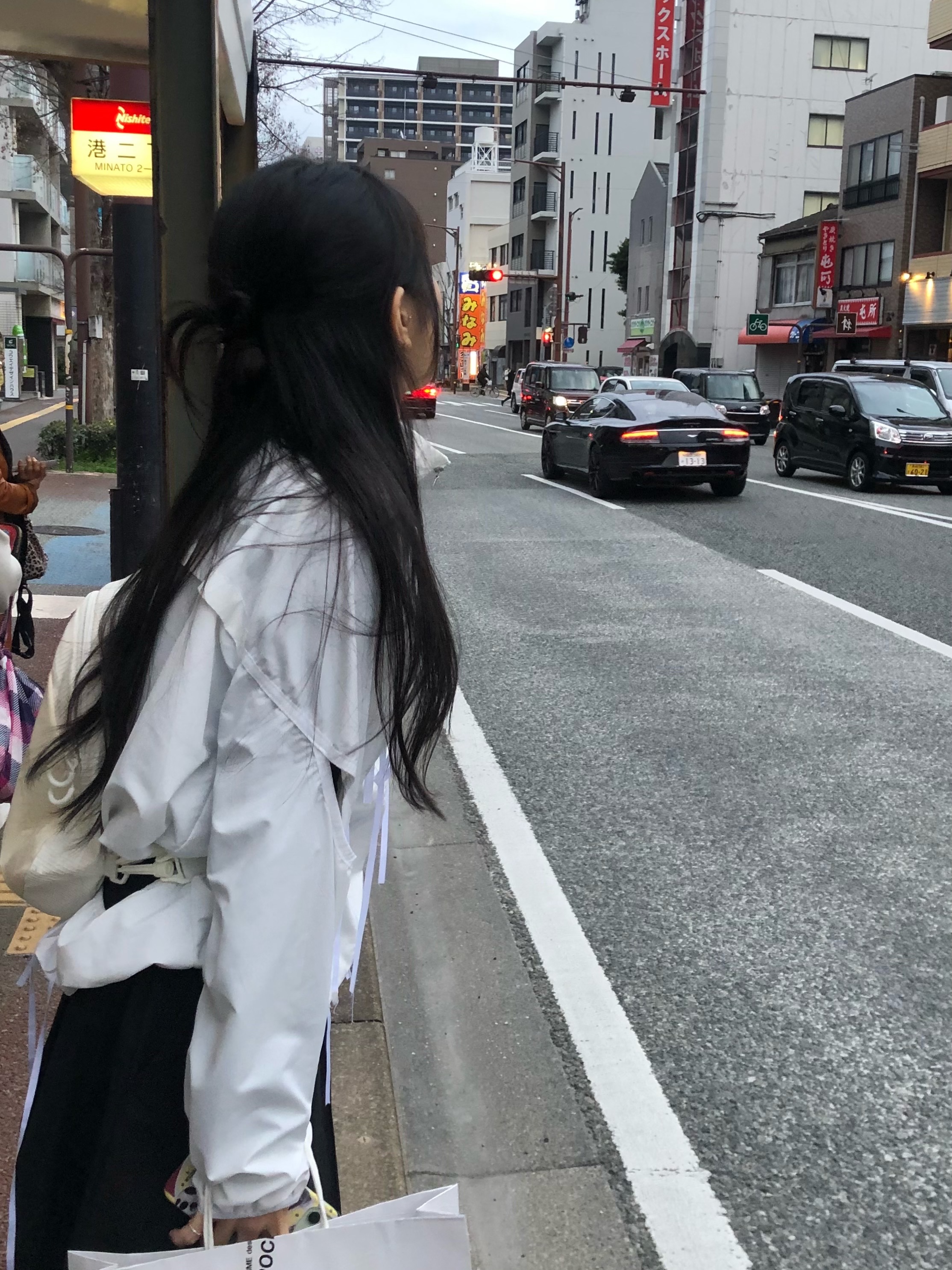 kmyewn (@eveei) 님의 게시물 | KREAM