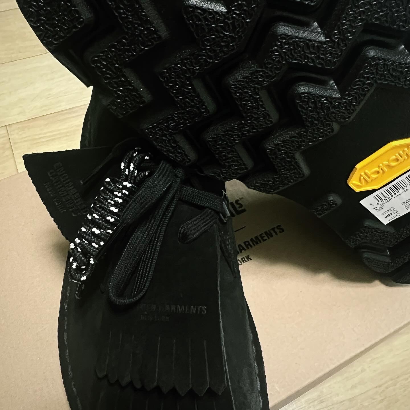 CLARKS x 엔지니어드가먼츠 | KREAM