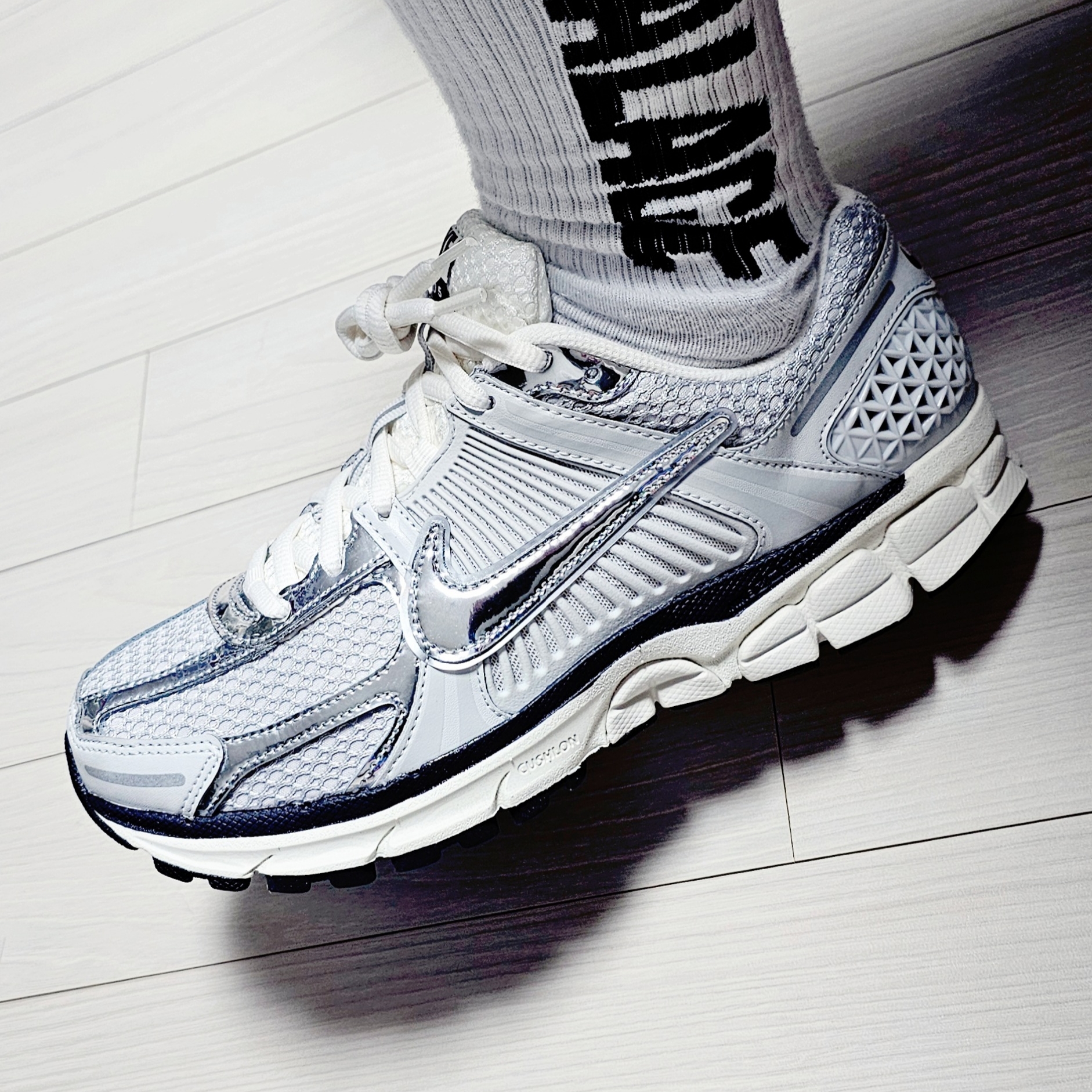 @sneaker_woong (@sneaker_woong) 님의 게시물 | KREAM