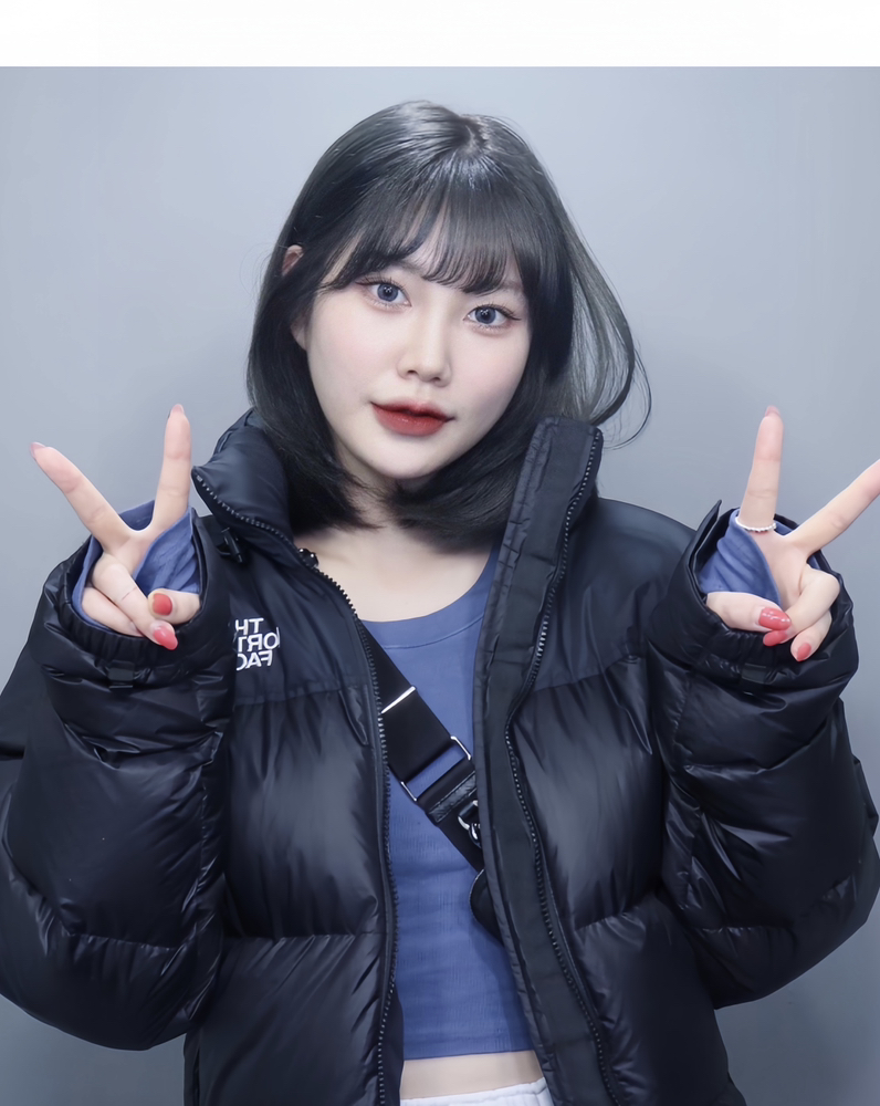 (@s0_hx.x) 님의 게시물 | KREAM