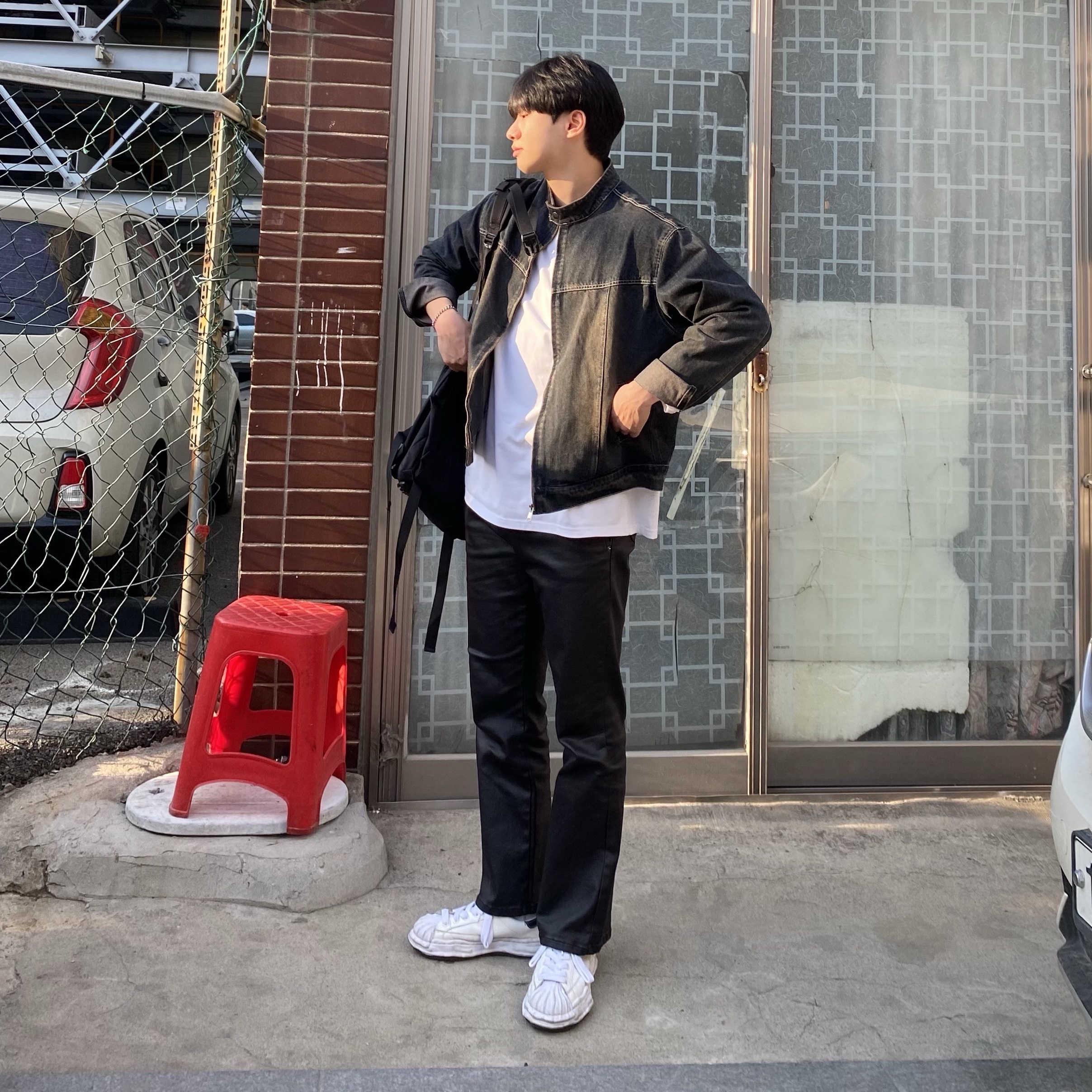 #흰색신발 해시태그 STYLE | KREAM