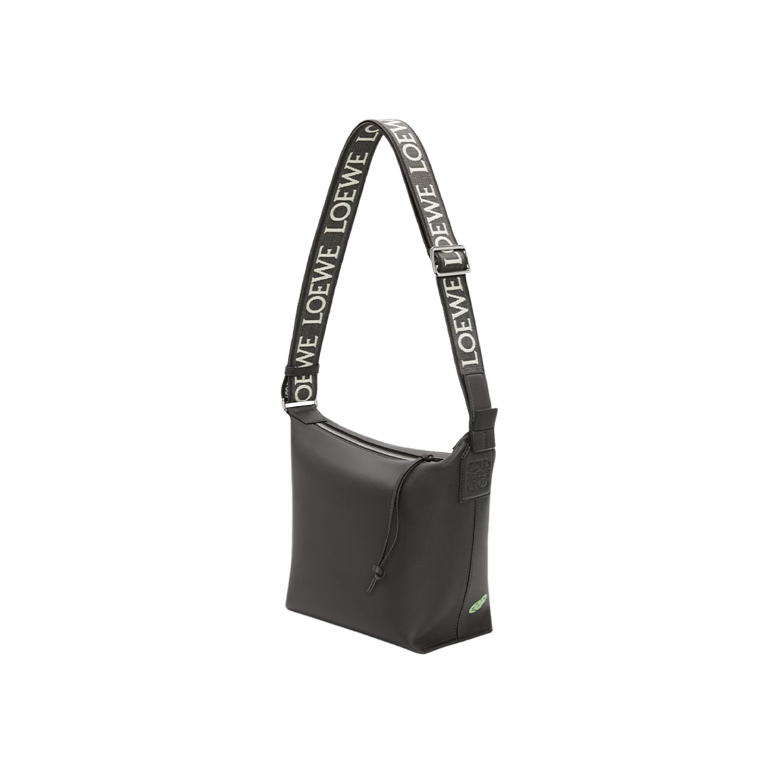 로에베 클래식 카프스킨 만드라고라 스몰 큐비 크로스바디백 다크 그레이 | Loewe | KREAM