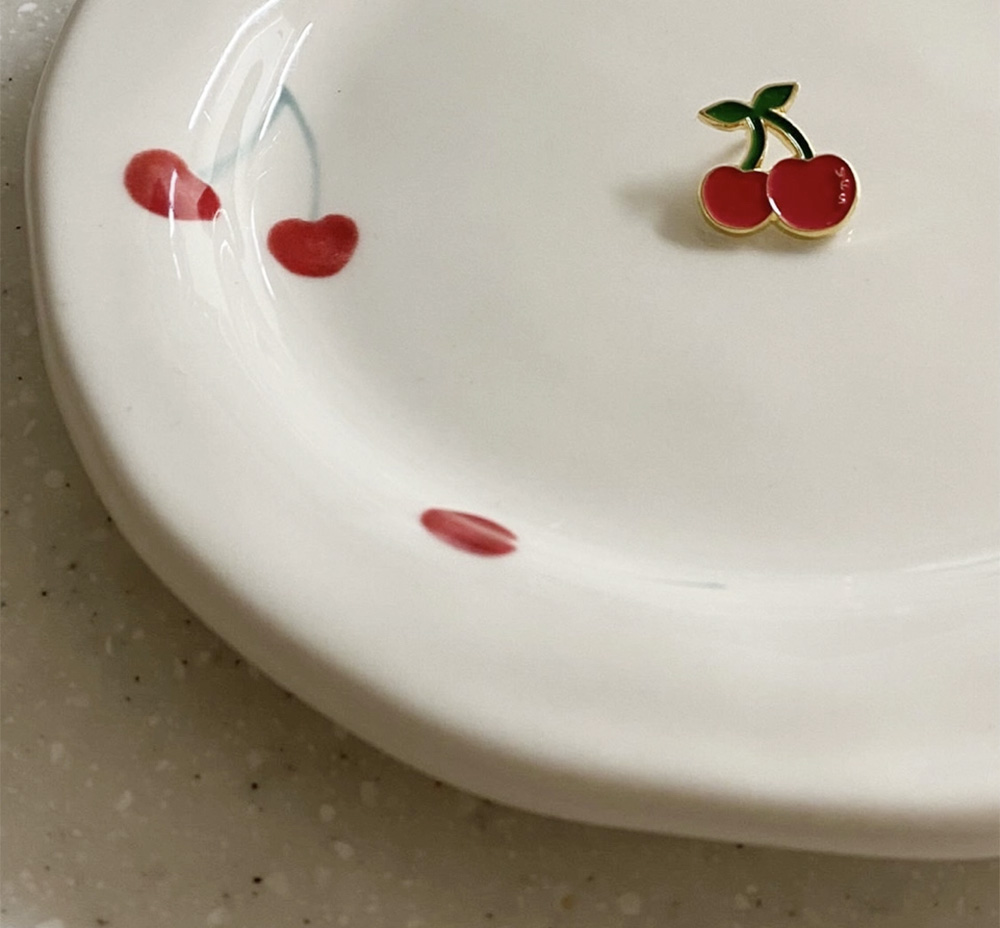 베지터블 플라워 스튜디오 체리 브로치 | VEGETABLE FLOWER STUDIO | KREAM