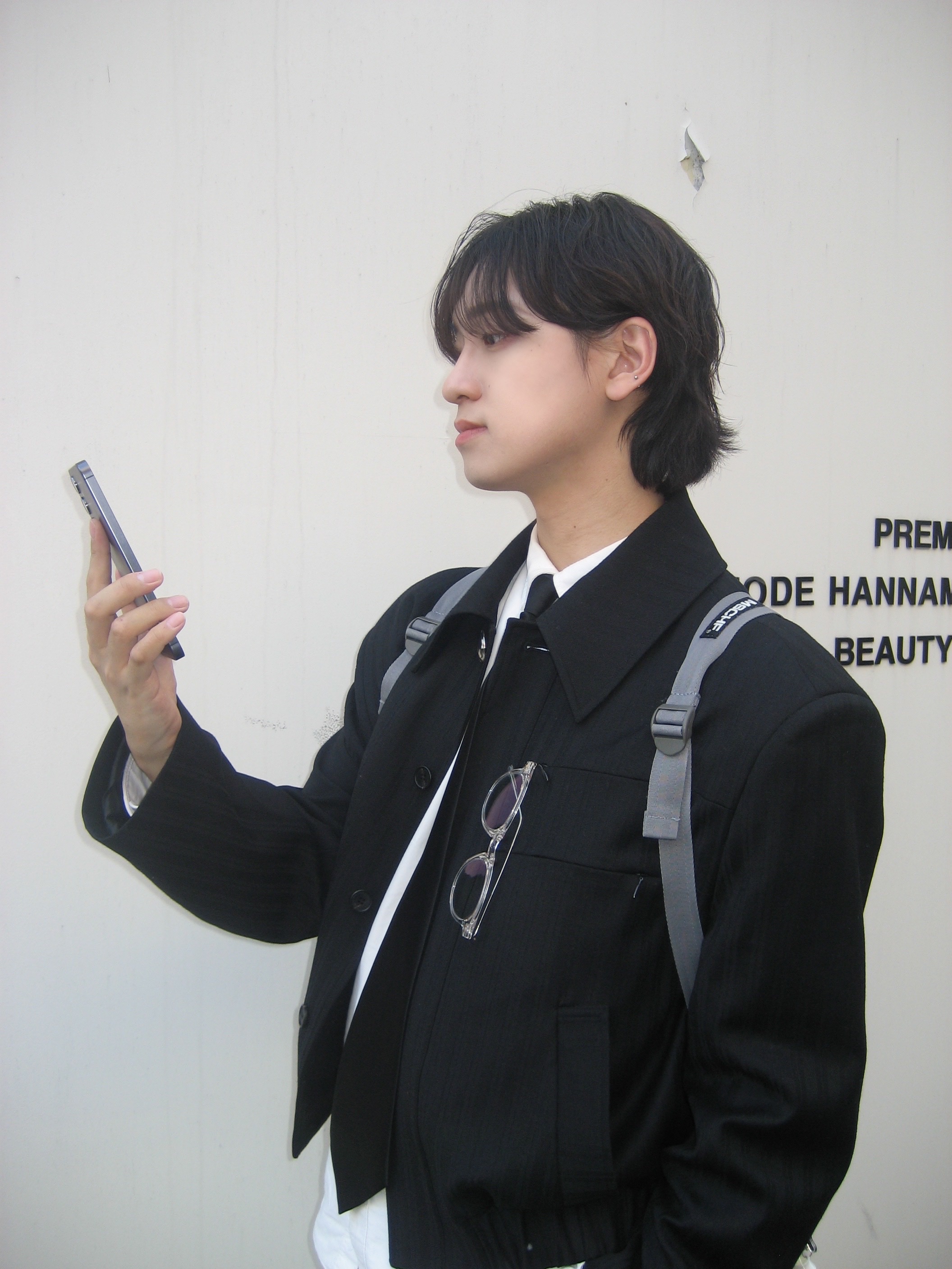 톤온톤 스타일링 With 갤럭시S24 | KREAM