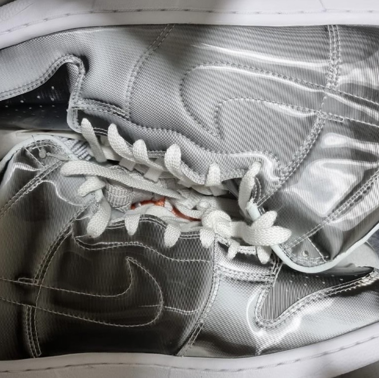 하나만 (@ulala) 님의 게시물 | KREAM