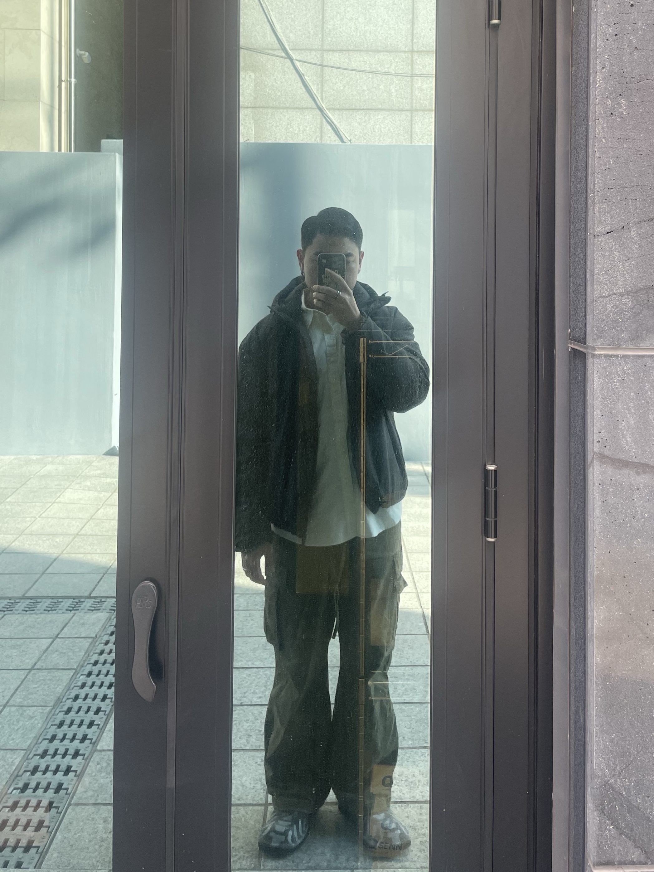 배경빈 (@jh2bae) 님의 게시물 | KREAM