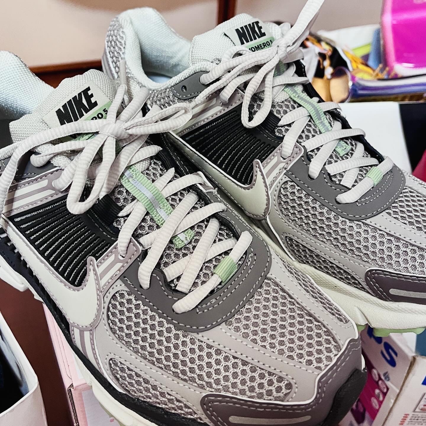 생각보다 더예쁜 보메로 | KREAM