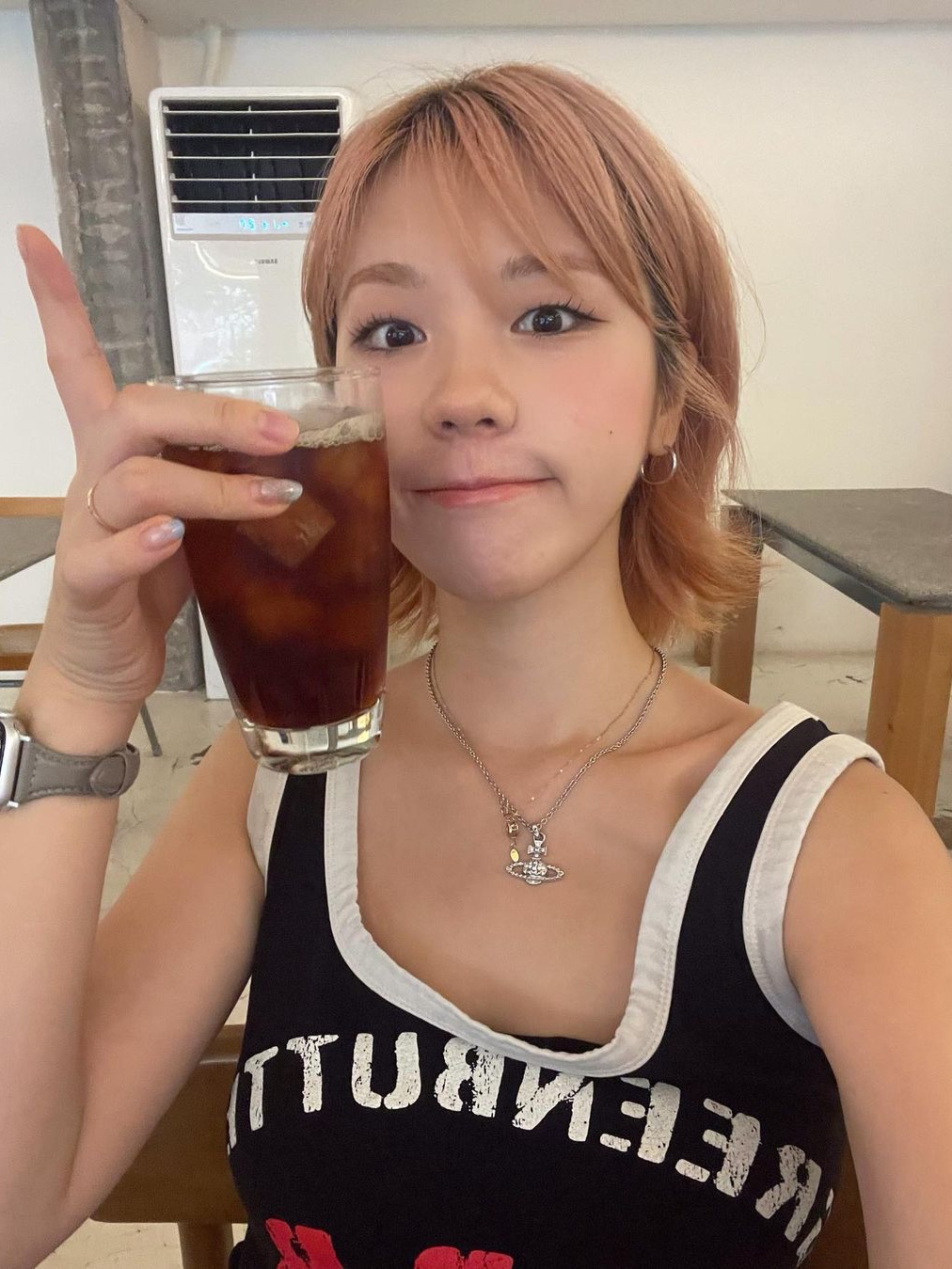 $ (@your_legacy) 님의 게시물 | KREAM