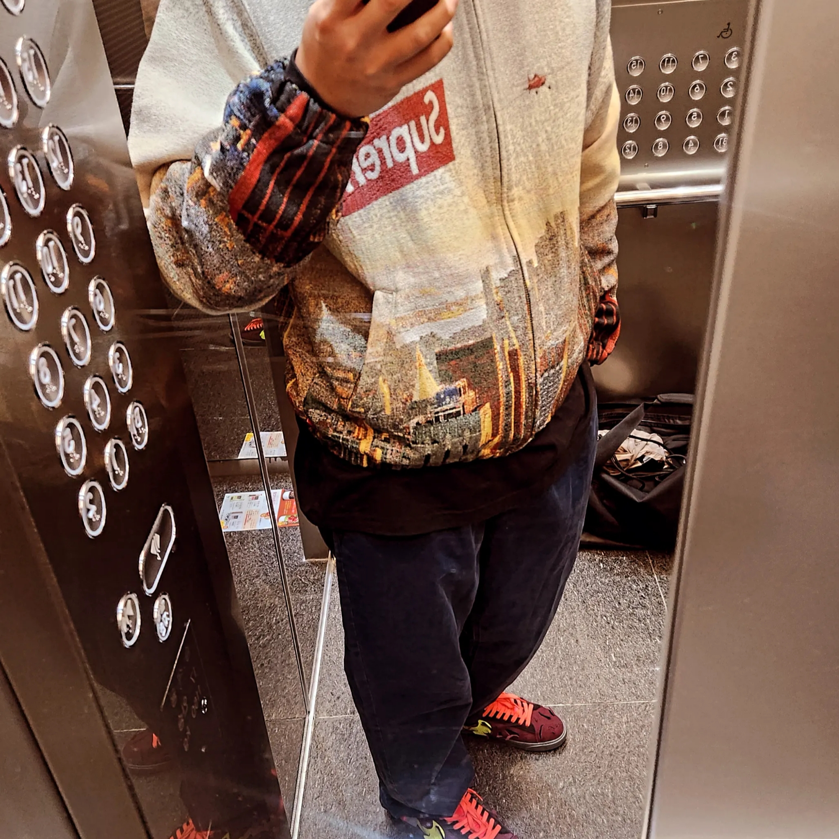 supreme.uncle (@supreme.uncle) 님의 게시물 | KREAM