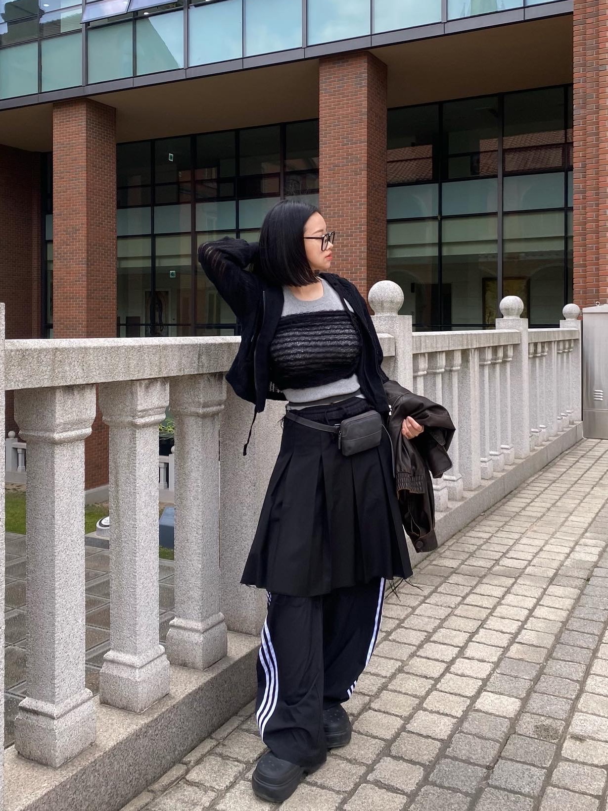 주다 (@z00___daa) 님의 게시물 | KREAM