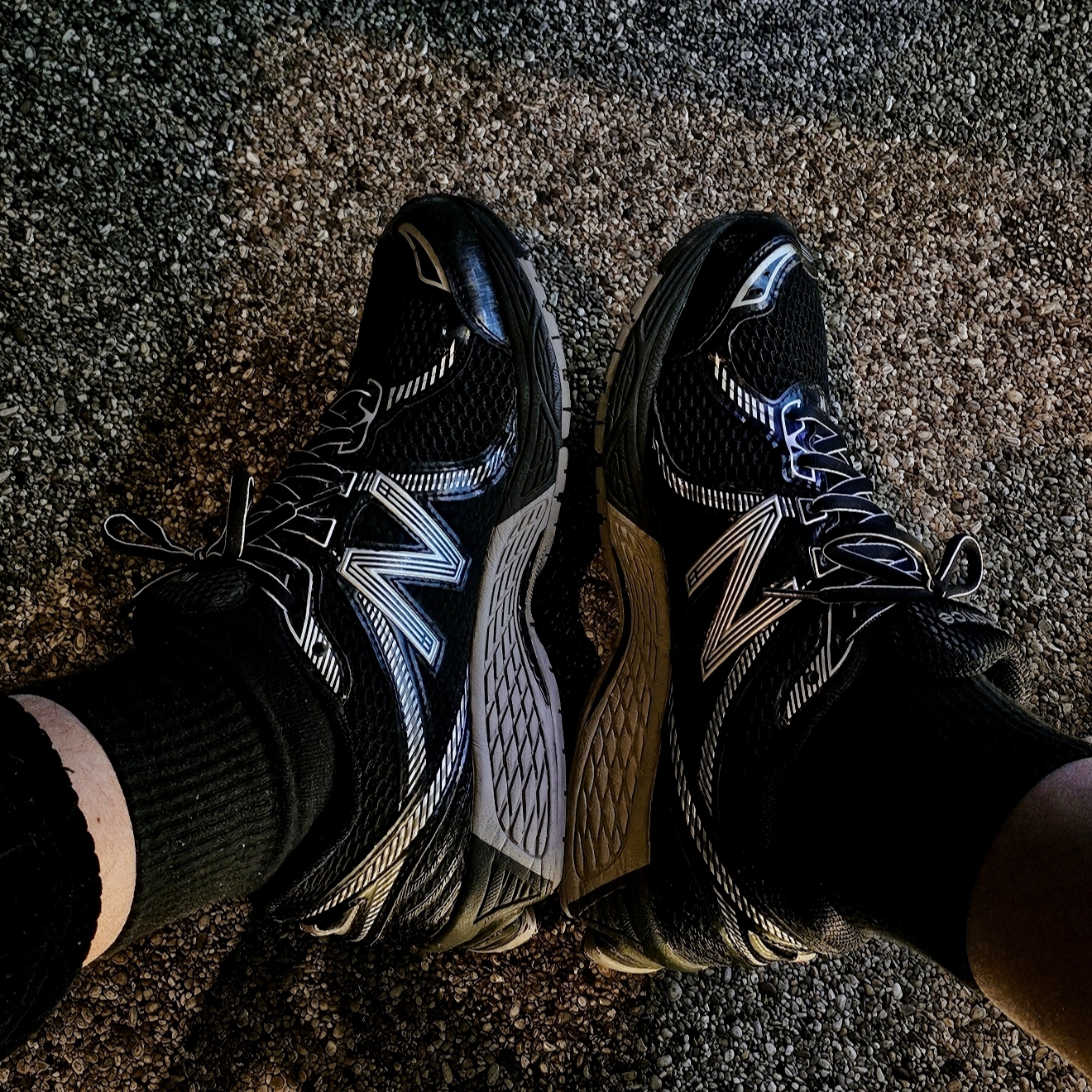 너무예쁜 뉴발860 | KREAM