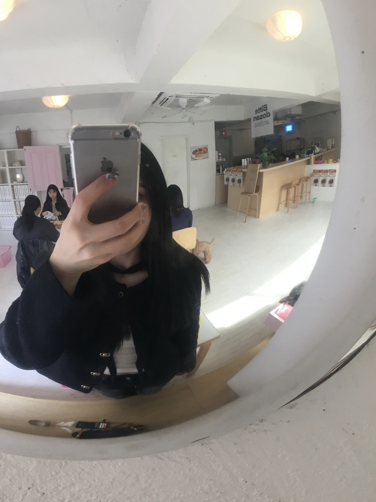 (@owlhuii) 님의 게시물 | KREAM