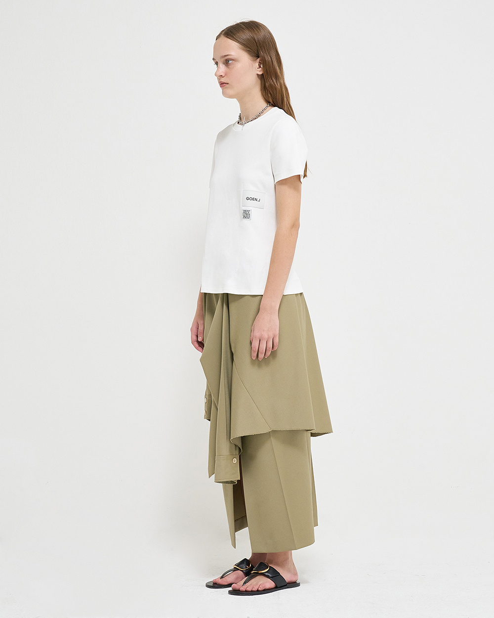 고엔제이 로고 패치 코튼 저지 탑 화이트 | GOEN.J | KREAM