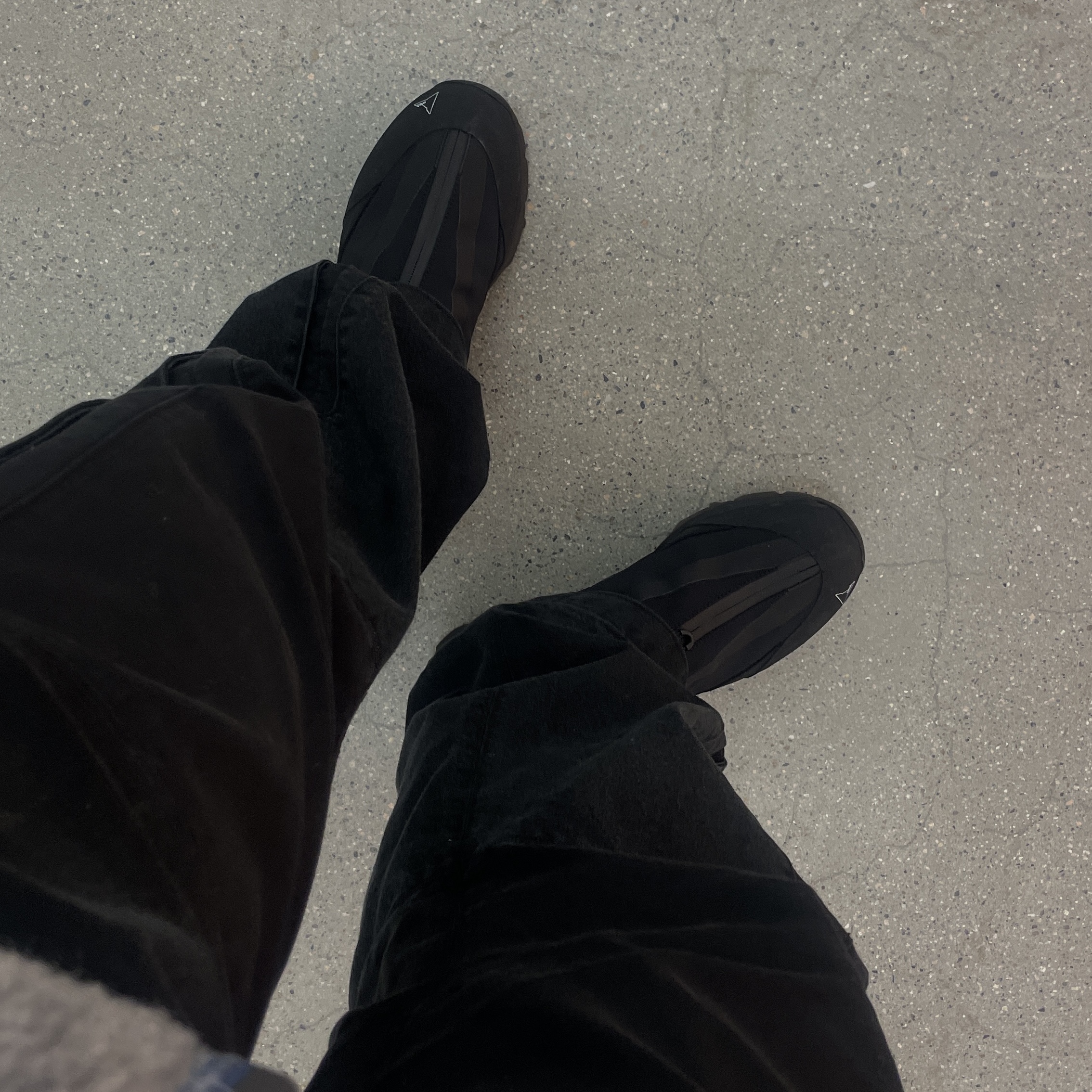 instagram : ... (@ye.eee) 님의 게시물 | KREAM