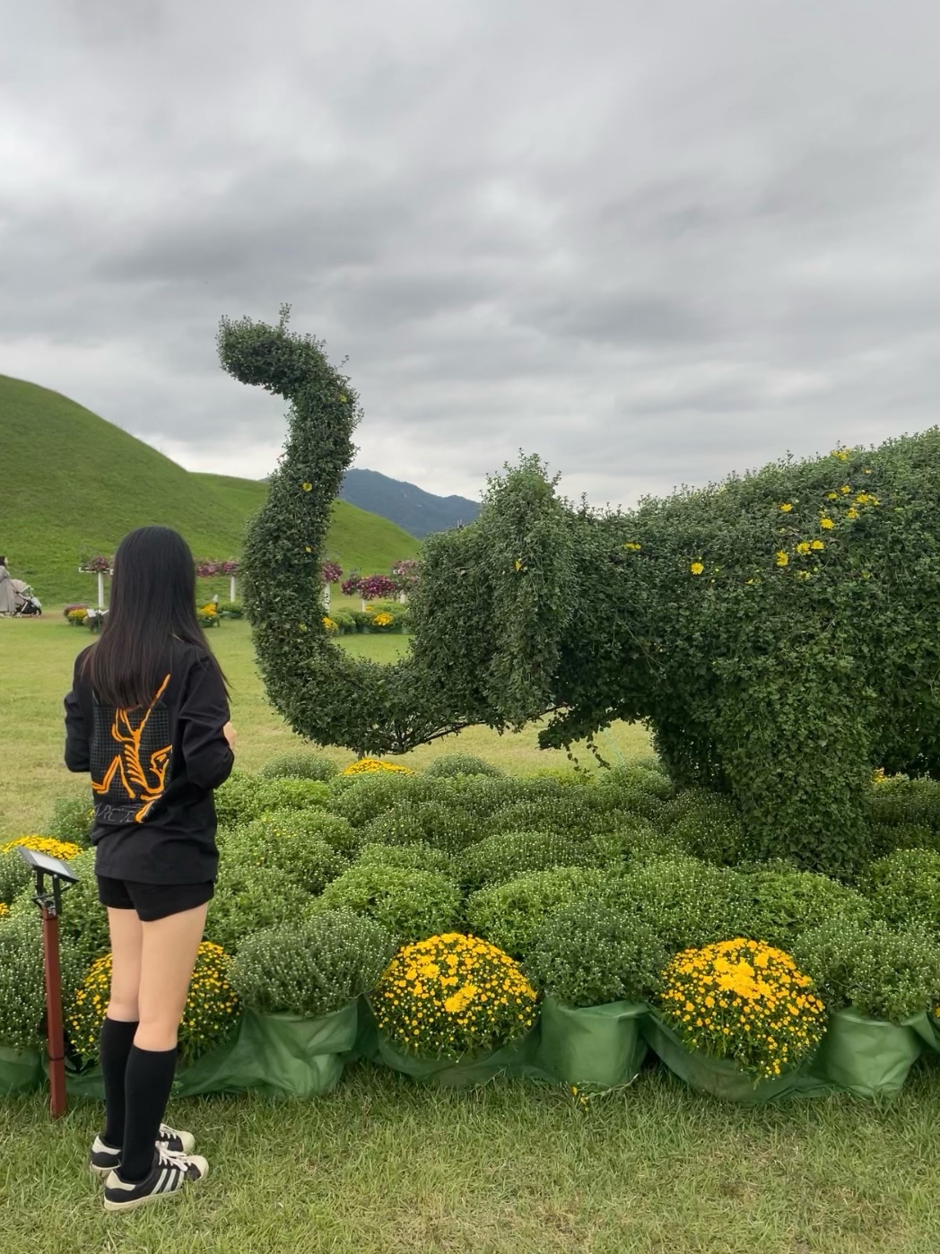 윶 (@syj318) 님의 게시물 | KREAM